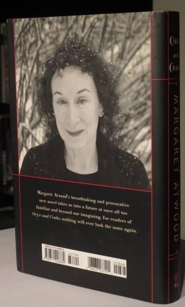 Oryx and Crake (The first book in the MaddAddam Trilogy series) by ...