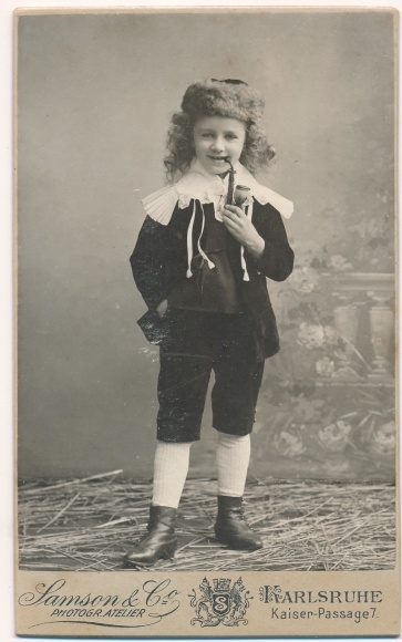 Kabinett Foto Kinderportrait, Junge mit Pfeife, Fotograf Samson und Co ...