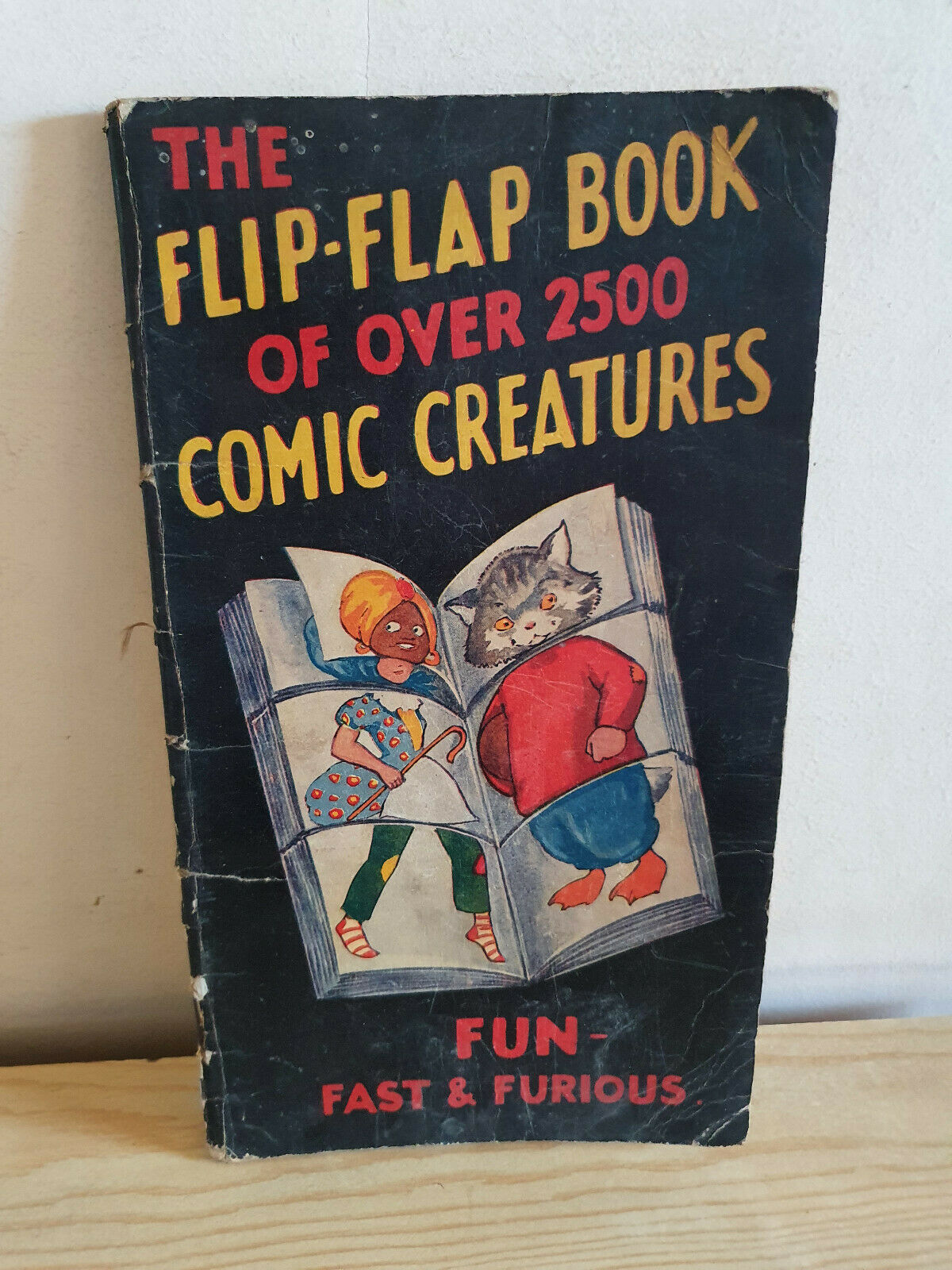 The Flip Flap Book of Over 2500 Comic Creatures: Good Soft cover 1st ...