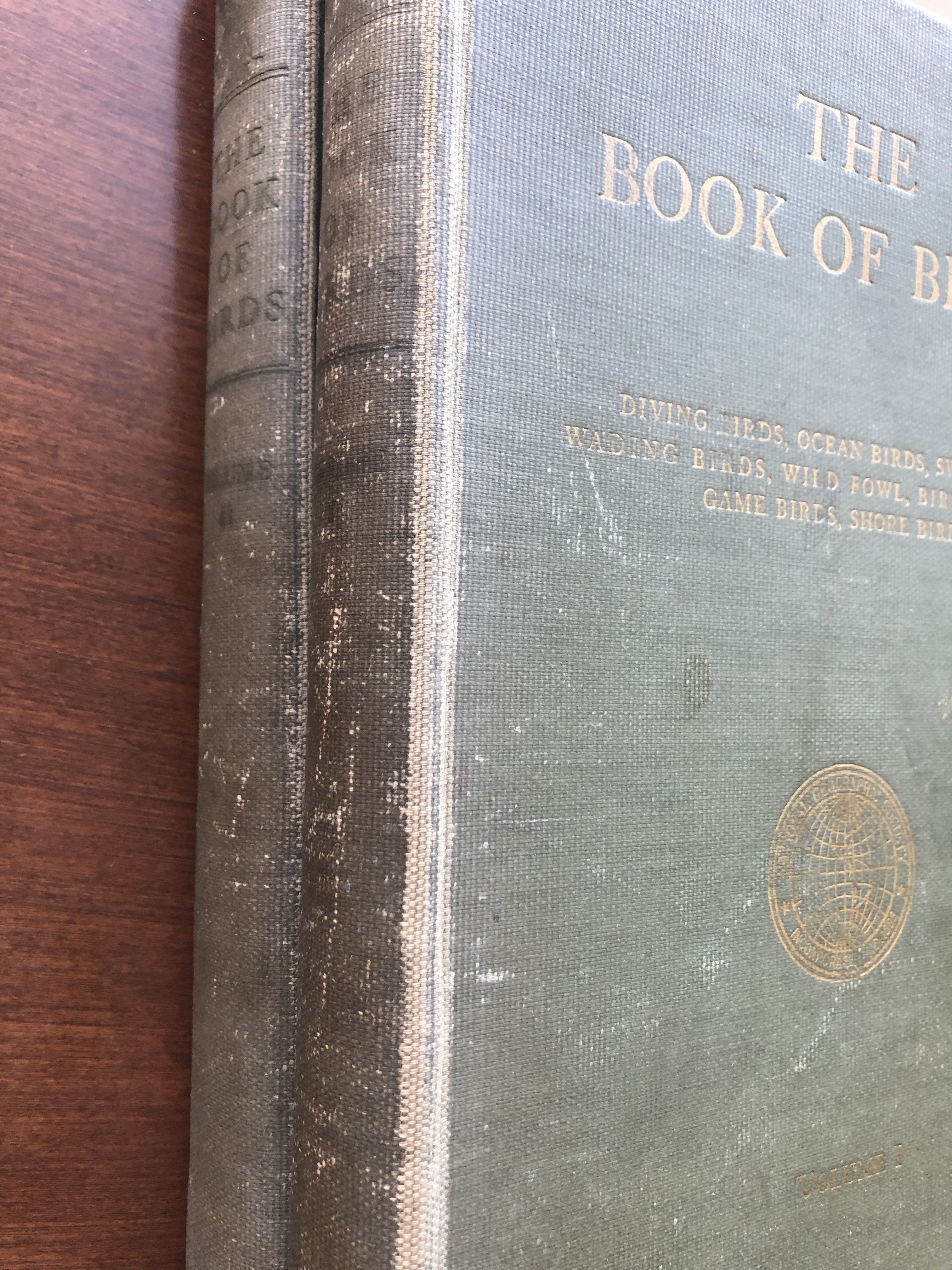 THE BOOK OF BIRDS - 2 Volumes - The First Work Presenting in Full Color ...