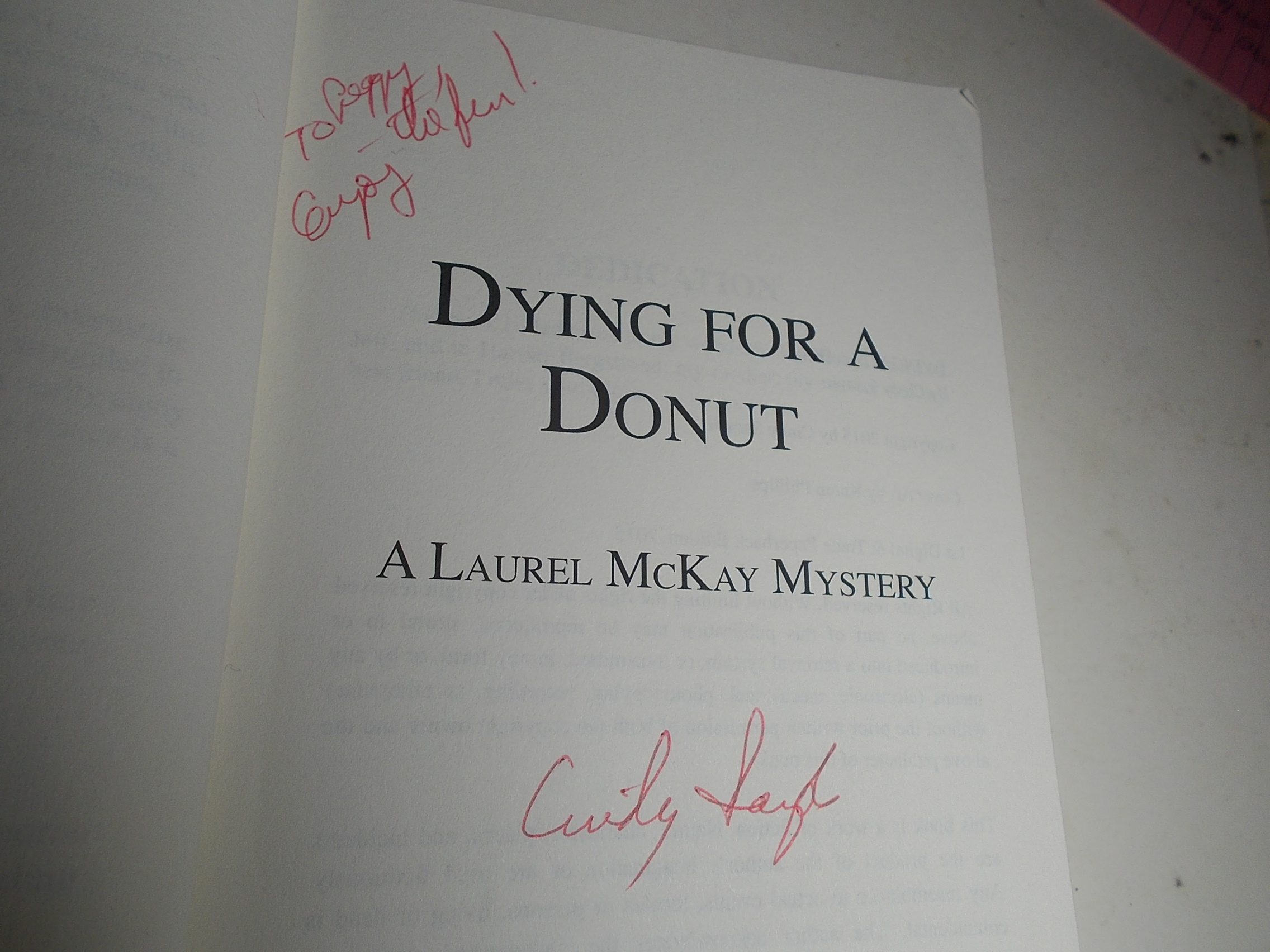 Dying for a Donut (Laurel McKay Mysteries) by Cindy Sample: Very Good ...