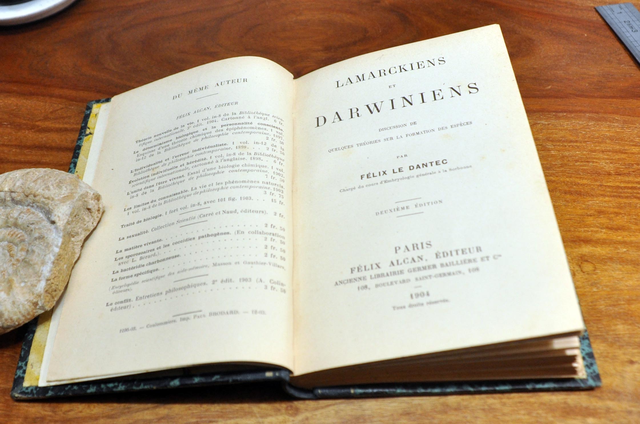 Lamarckiens et darwiniens - discussion de quelques théories sur la ...