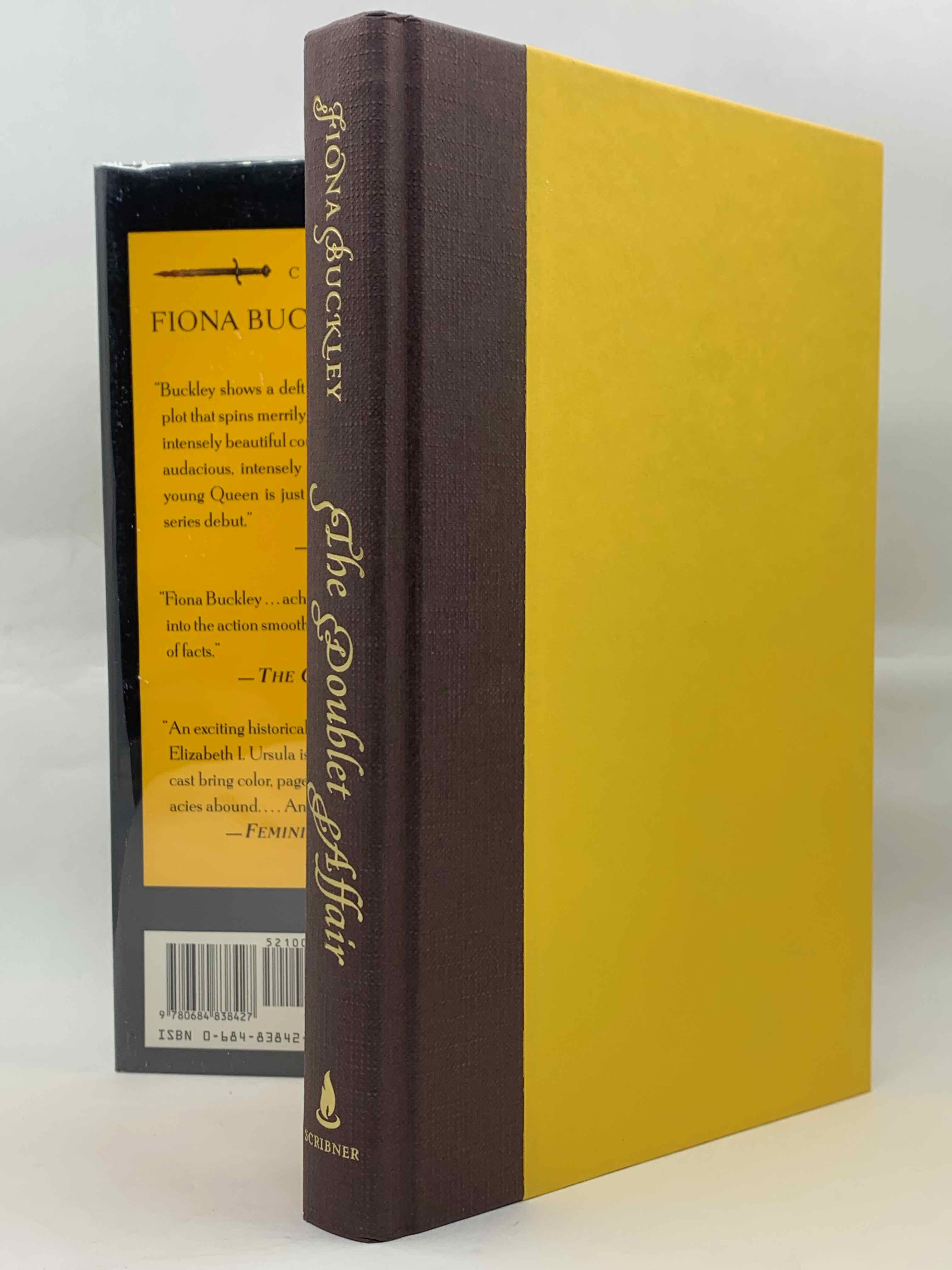 The Doublet Affair: A Mystery at Queen Elizabeth I's Court (An Ursula ...