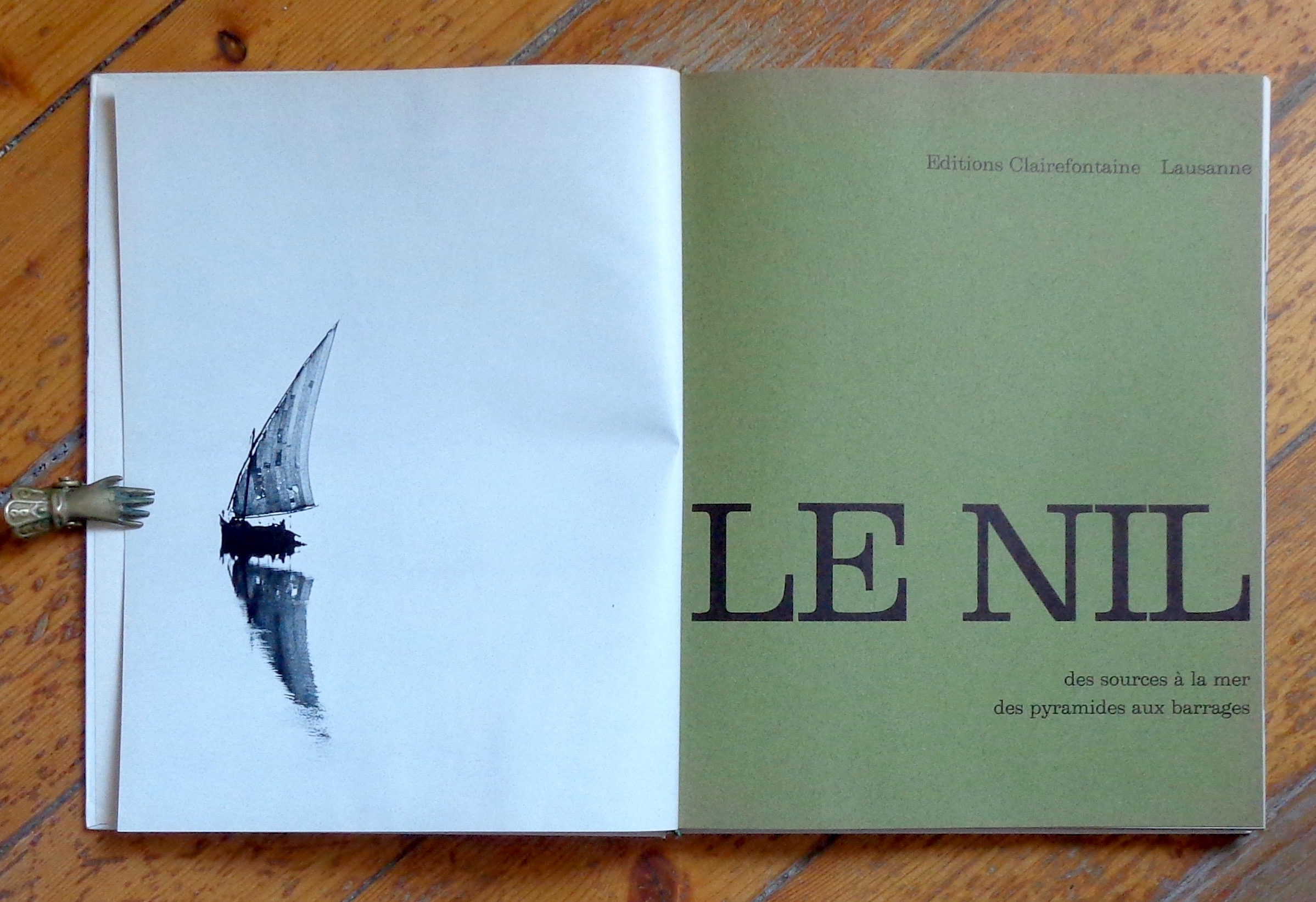 Le Nil. Des sources la mer, des pyramides aux barrages. by Grindat ...