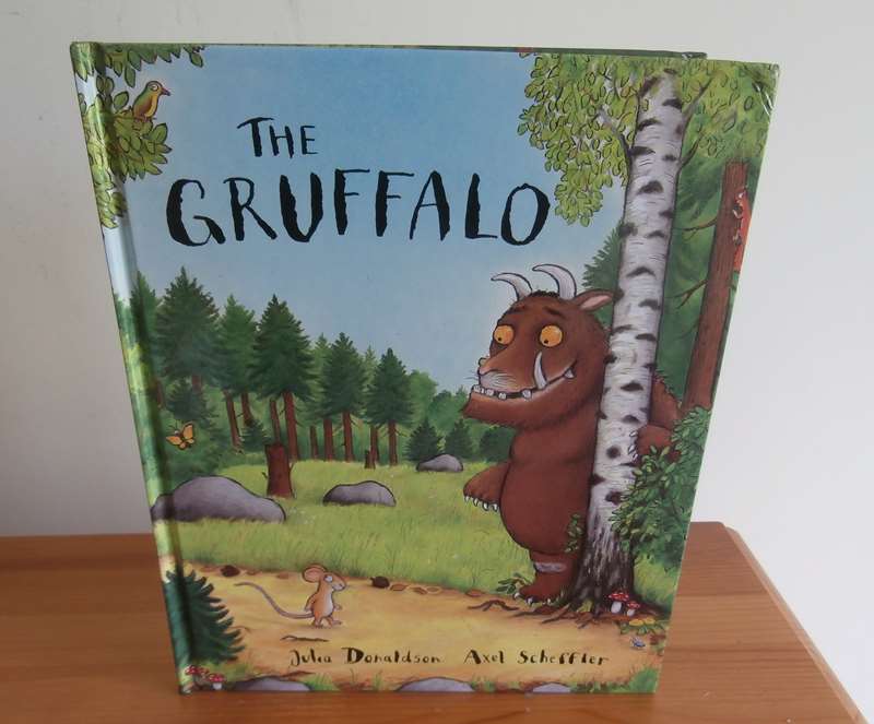 The Gruffalo by Donaldson, Julia: Near Fine Hardcover (2004) 1st ...