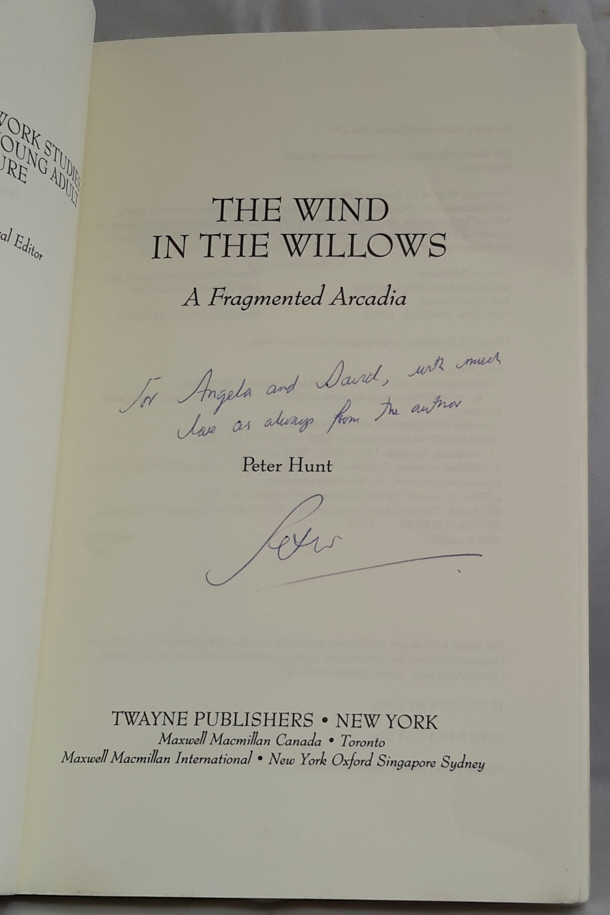 The Wind in the Willows. A Fragmented Arcadia. Twayne's Masterwork ...