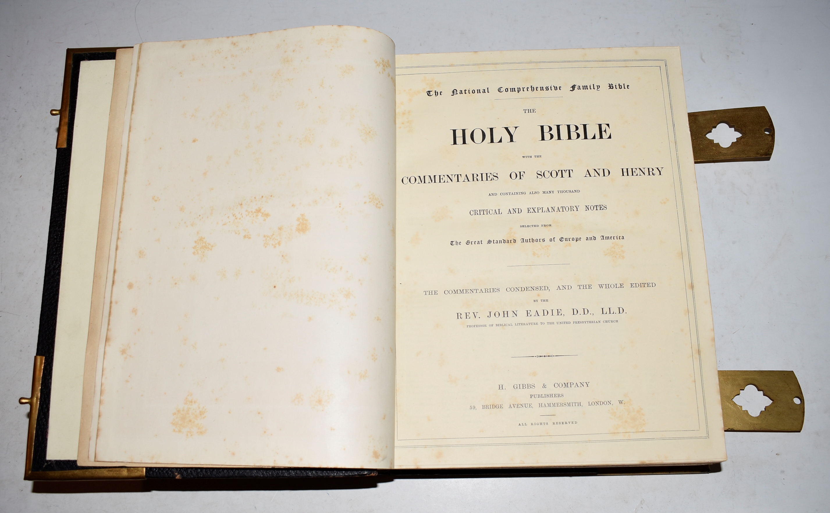The Holy Bible With an Abridgement of the Commentaries of Scott and ...
