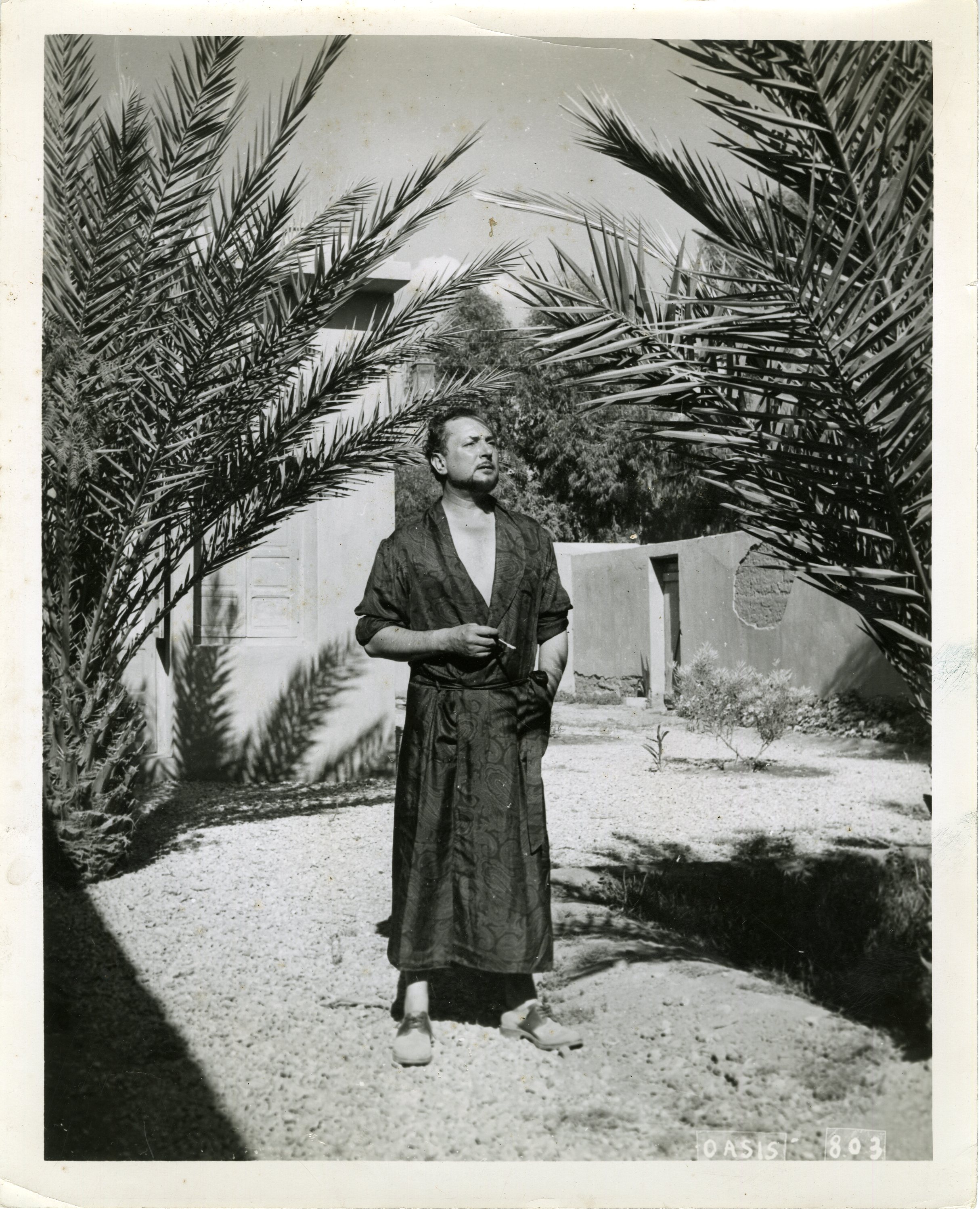 "Pierre BRASSEUR (du film : OASIS)" Réalisé par Yves ALLEGRET en 1955 ...