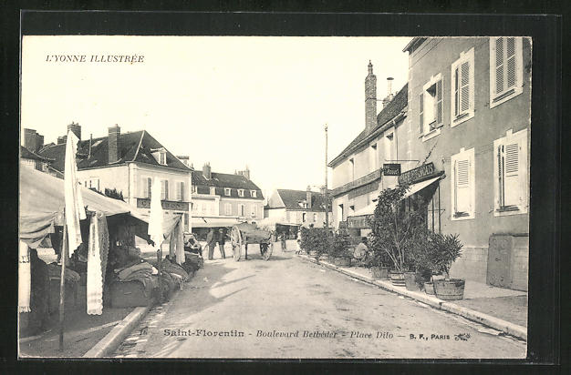 Carte postale Saint-Florentin, Boulevard Betbéder, Place Dilo ...