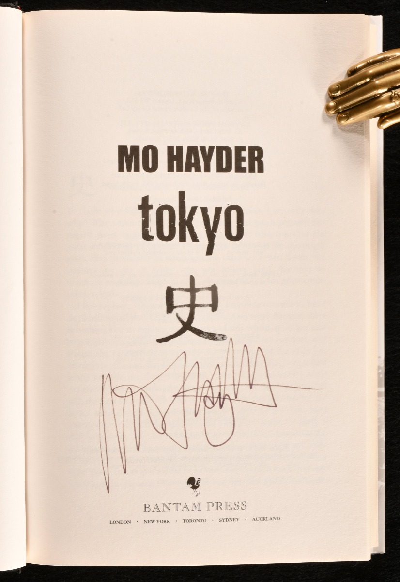 Tokyo by Mo Hayder: Fine Cloth (2004) First edition., signed by author ...