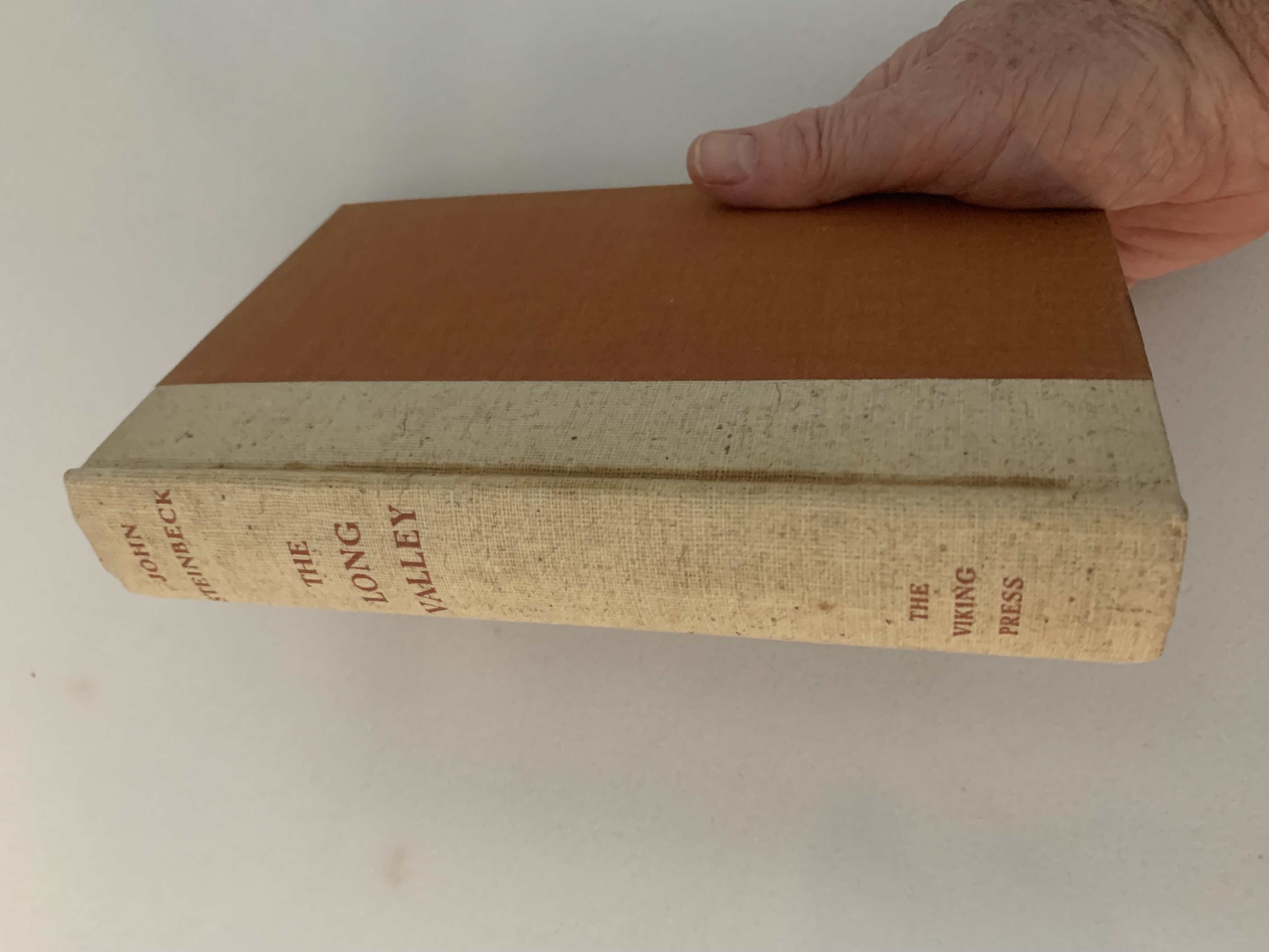 The Long Valley by John Steinbeck: Near Fine Hardcover (1938) 1st ...