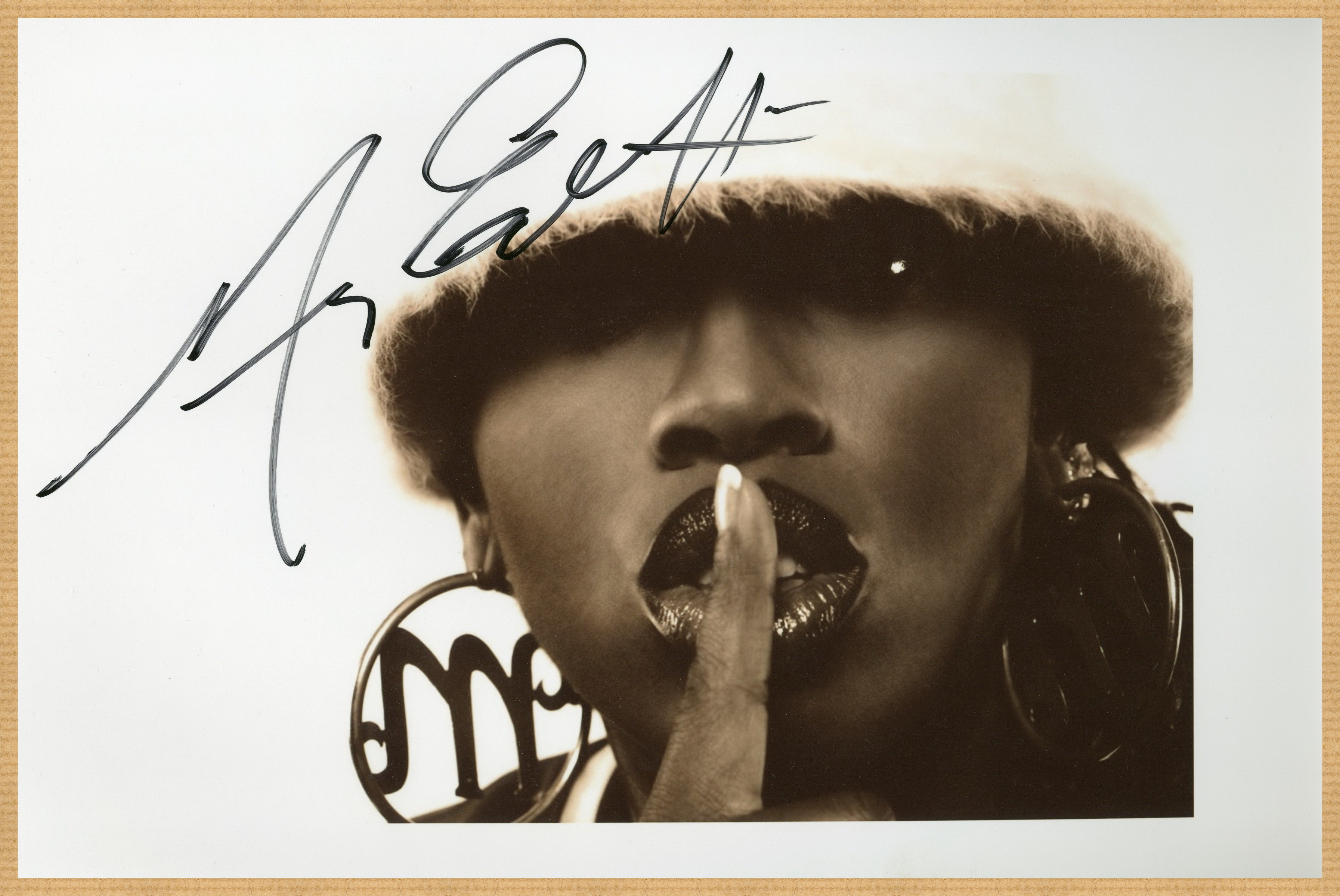 Missy Elliott - Authentic signed photo - Brussels 2010 by Missy Elliott ...
