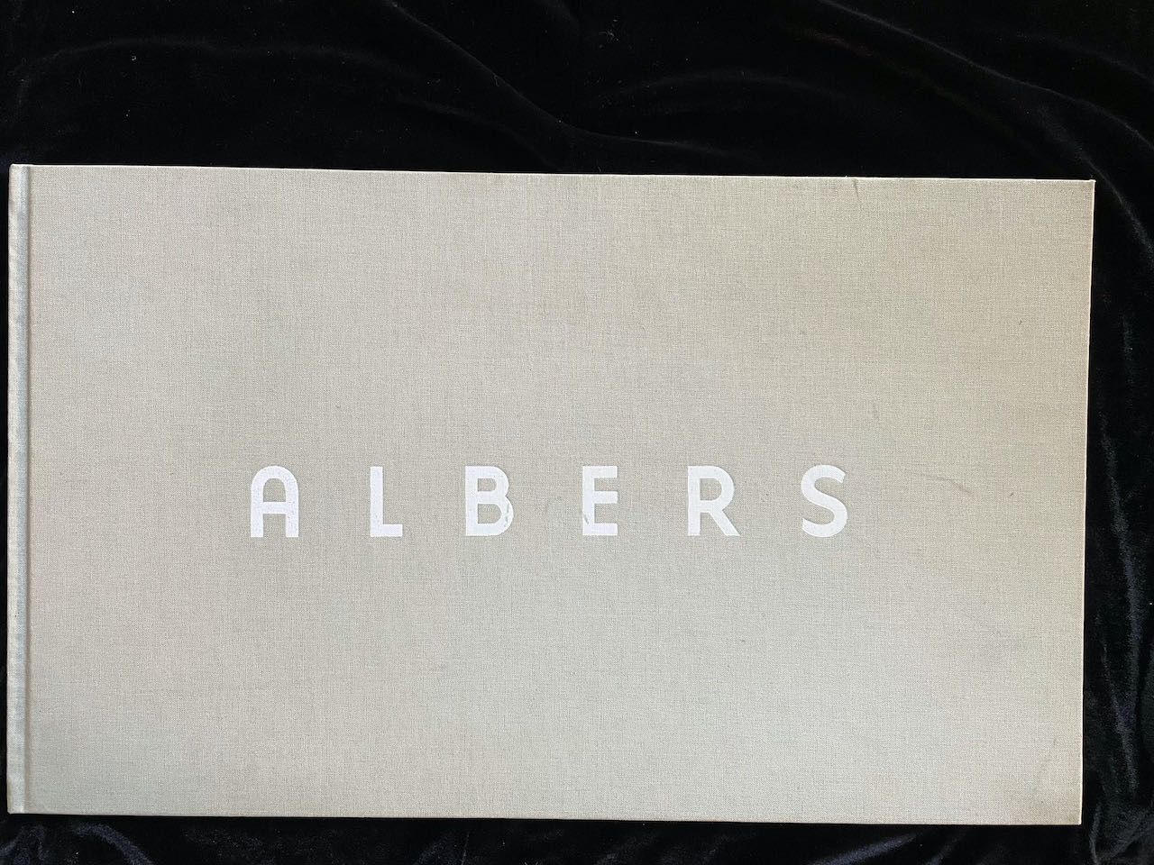 Josef Albers: Homage to Color by Albers, Josef: Fine Hardcover (2003 ...