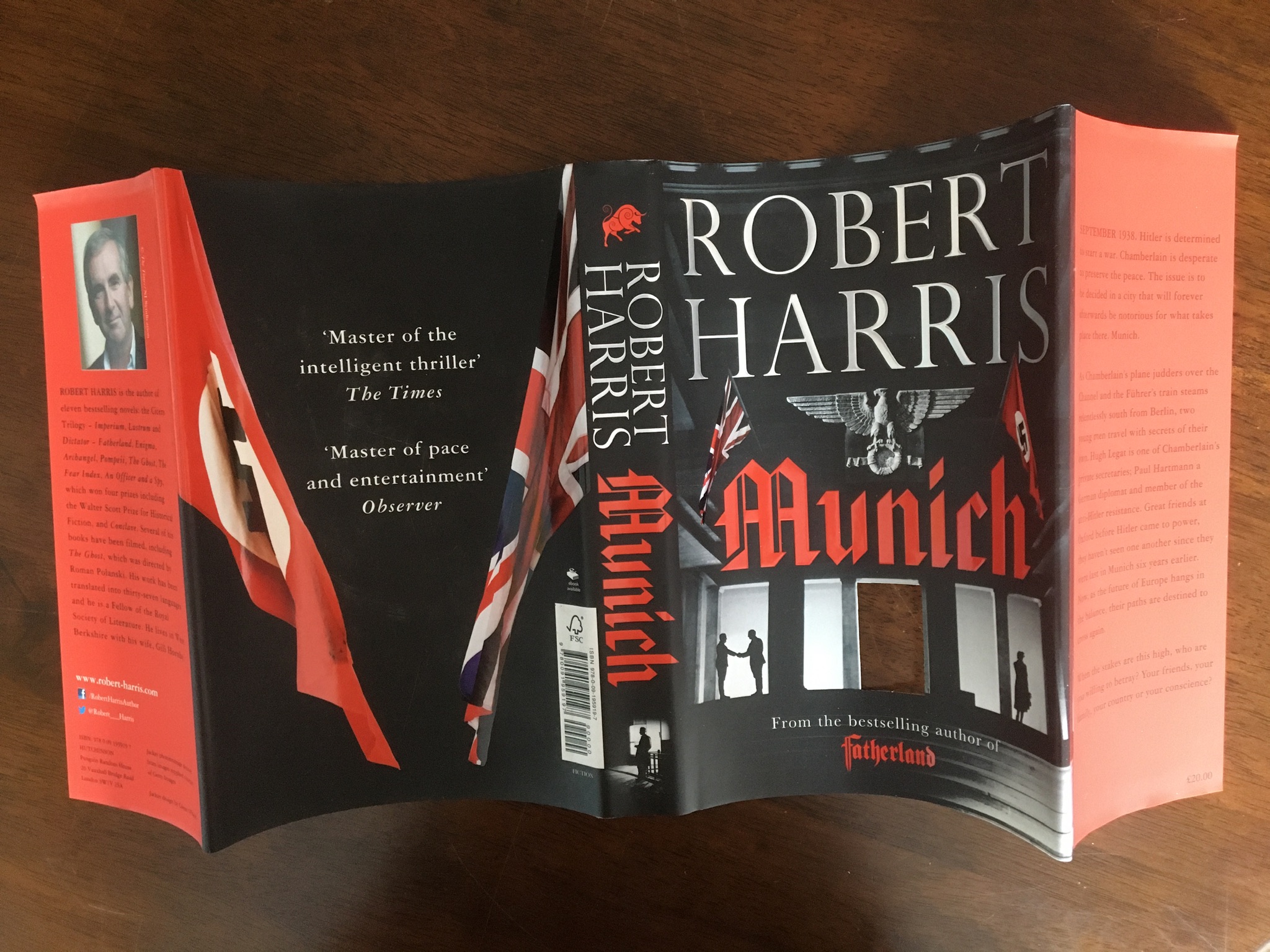 Munich by Robert Harris: Fine Hardcover (2017) 1st Edition, Signed by ...
