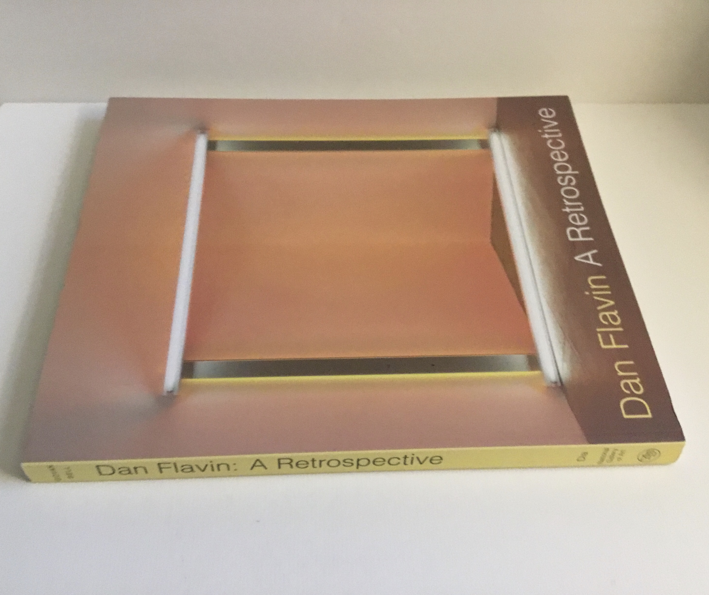 Dan Flavin: A Retrospective by Govan, Michael; Flavin, Dan; Bell ...