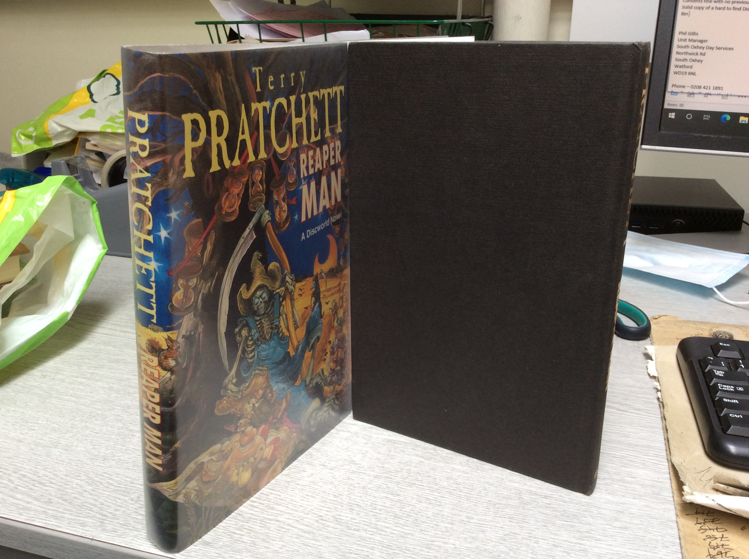 Reaper Man ****UK HB 1/1**** by Pratchett, Terry: Fine Hardcover (1991 ...