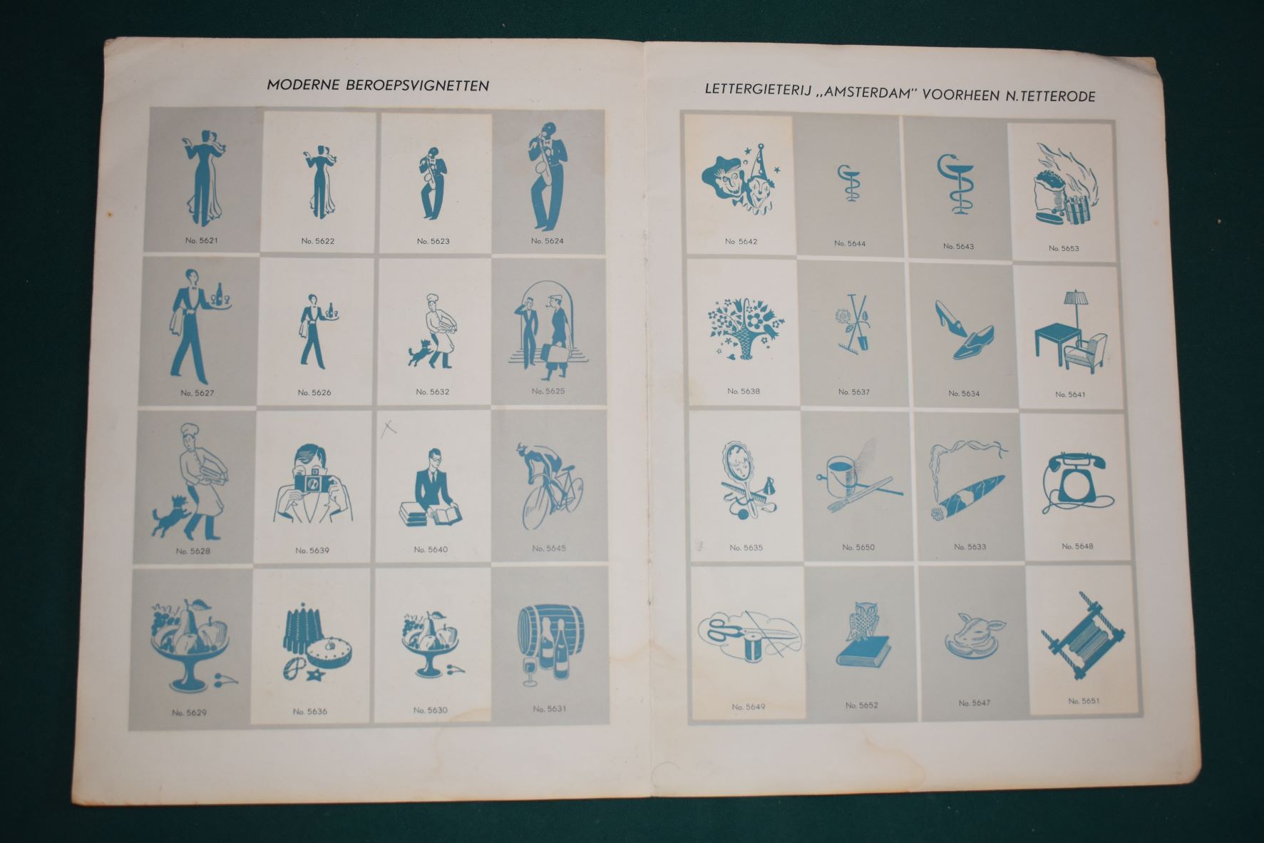 Moderne Vignetten - Vignettes Modernes. by (Amsterdam): Very Good Soft ...