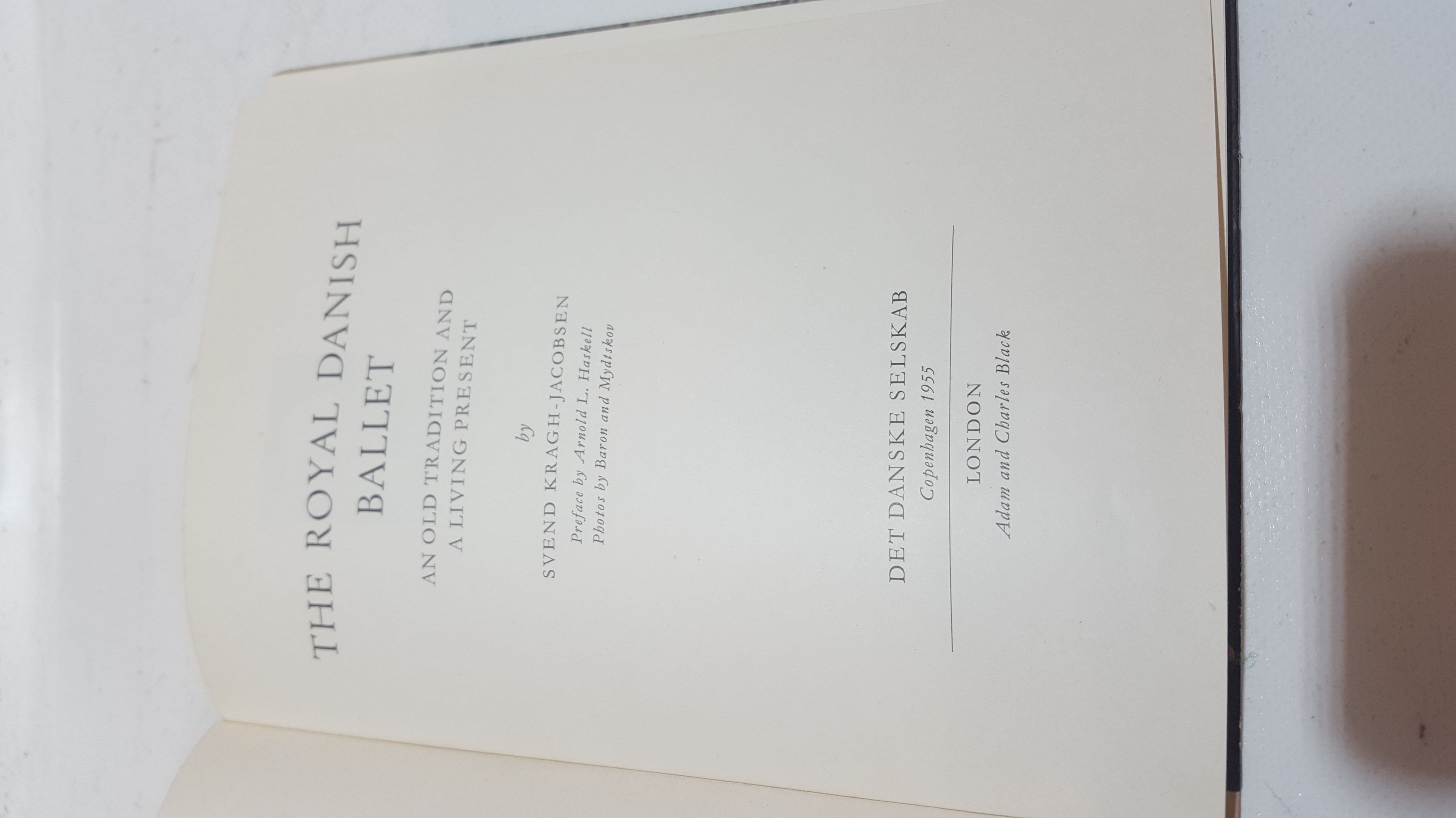 The Royal Danish Ballet: An old tradition and a living present von ...