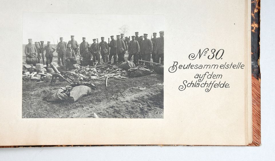 Aufnahmen aus der eroberten Brückenkopf-Stellung Toboly. (Record from ...