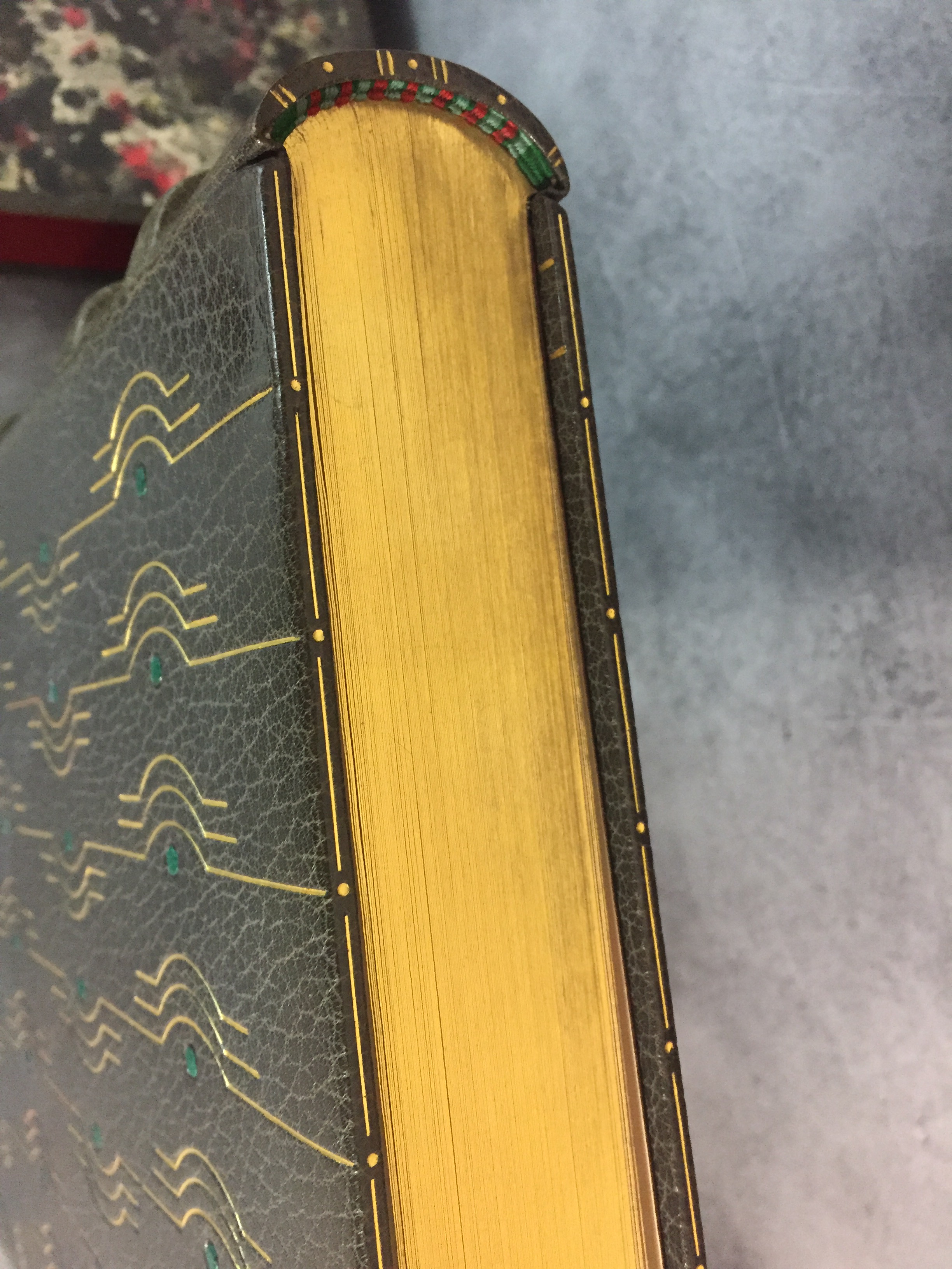 Grande Reliure art moderne sur Charles Kunstler La fontaine aux trois ...