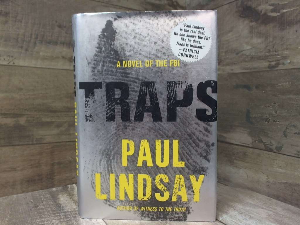 Traps: A Novel of the FBI by Paul Lindsay: Very Good Hardcover (2002 ...