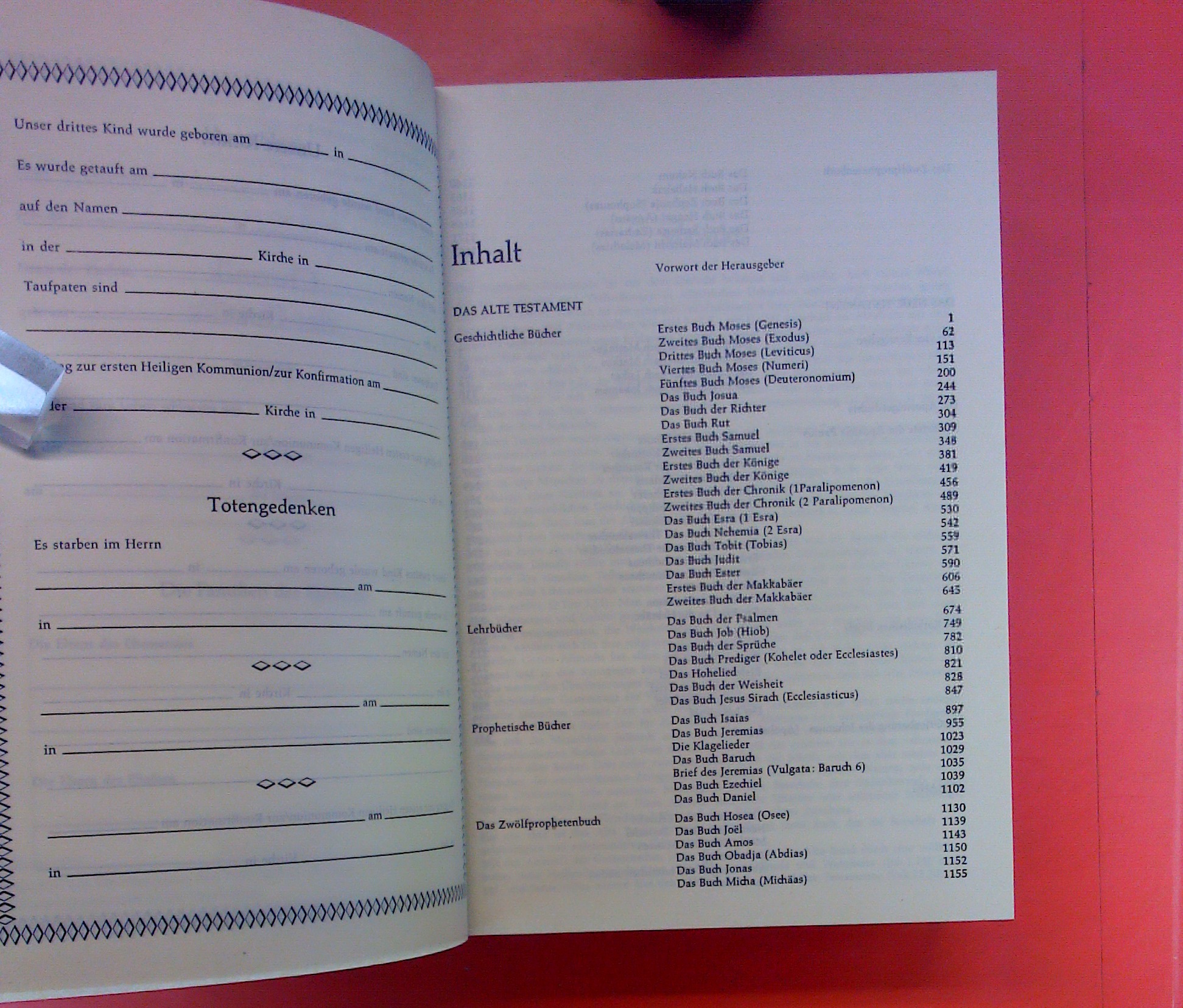 Die Heilige Schrift. 1. Auflage. Mit 144 Farbtafeln und 116 Zeichnungen ...