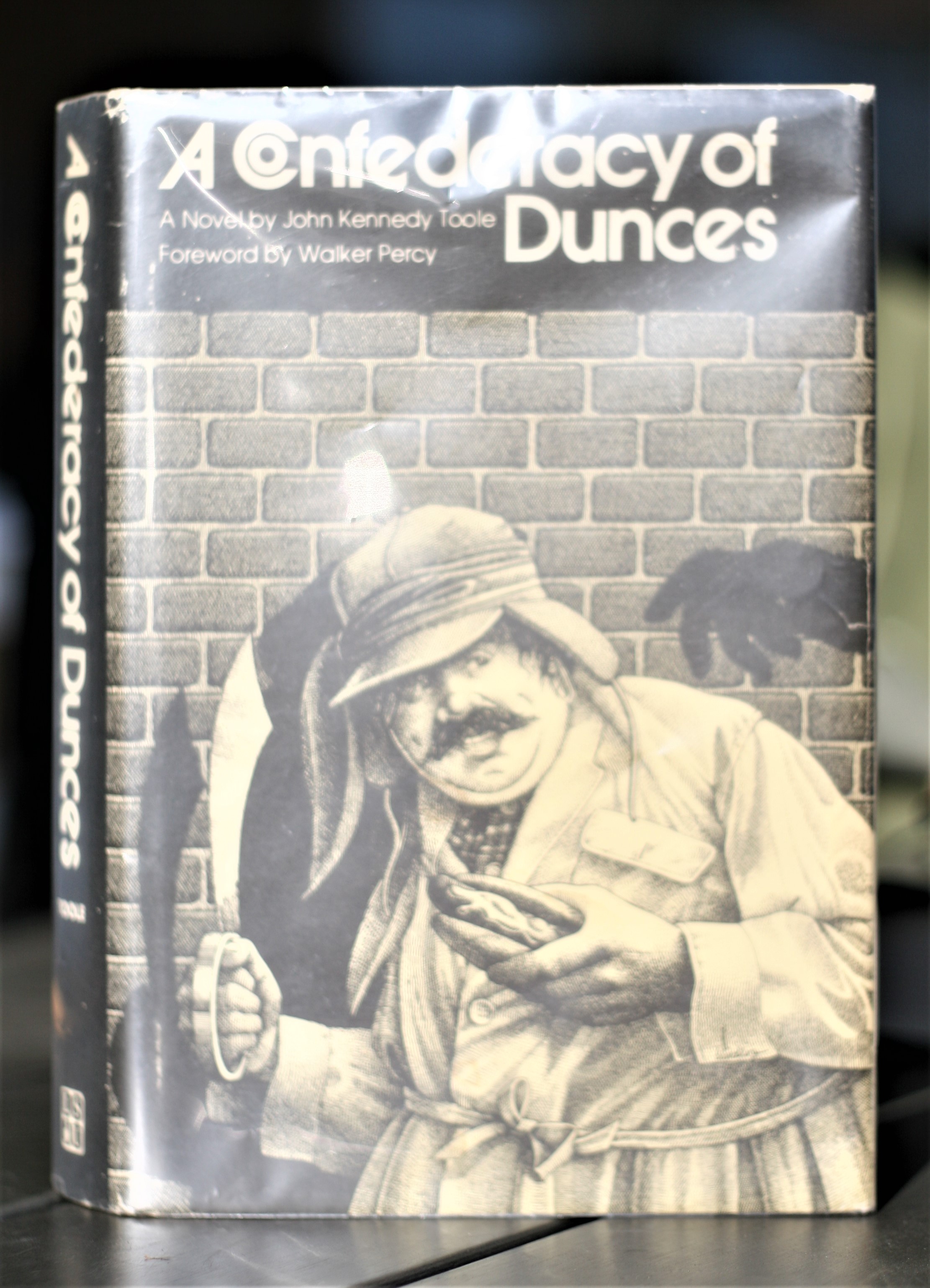 A Confederacy of Dunces by Toole, John Kennedy. Walker Percy, Foreword ... A Confederacy of Dunces by Toole, John Kennedy. Walker Percy, Foreword ...