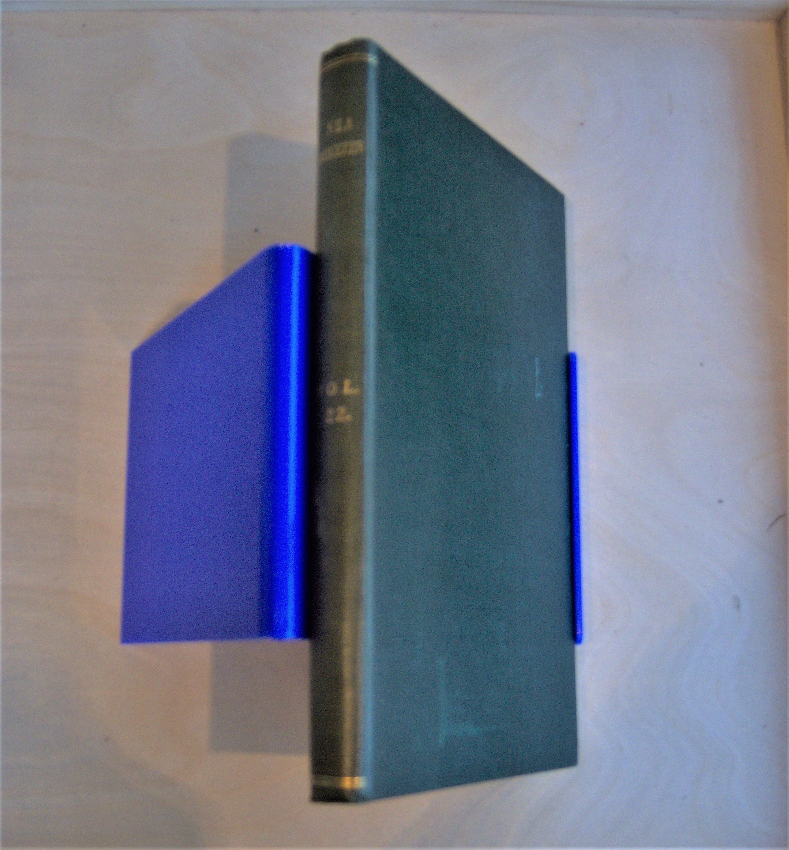 Sea Breezes: the ship lovers' magazine. Vol. XXII, 1937/1938, nos. 211 ...