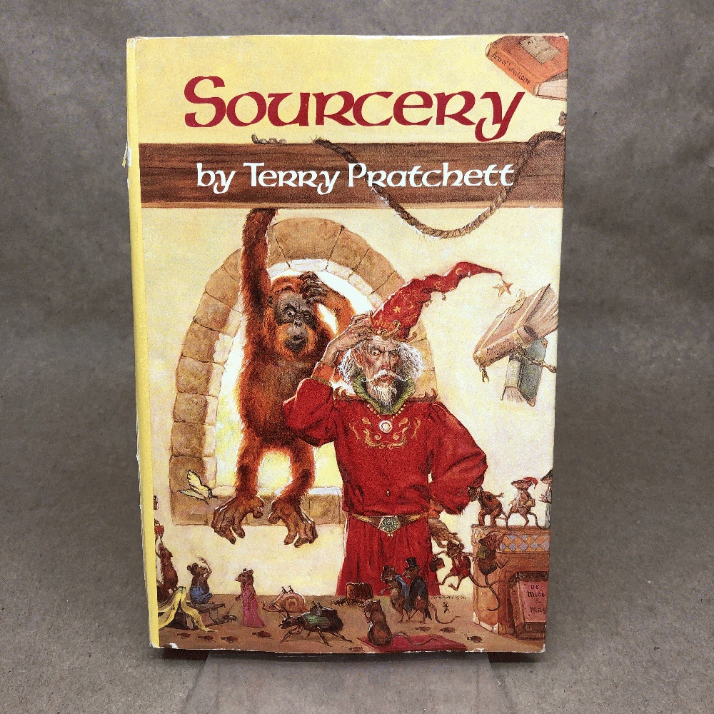 Sourcery (Discworld) 1989 terry pratchett Signed First Edition | Barnebys