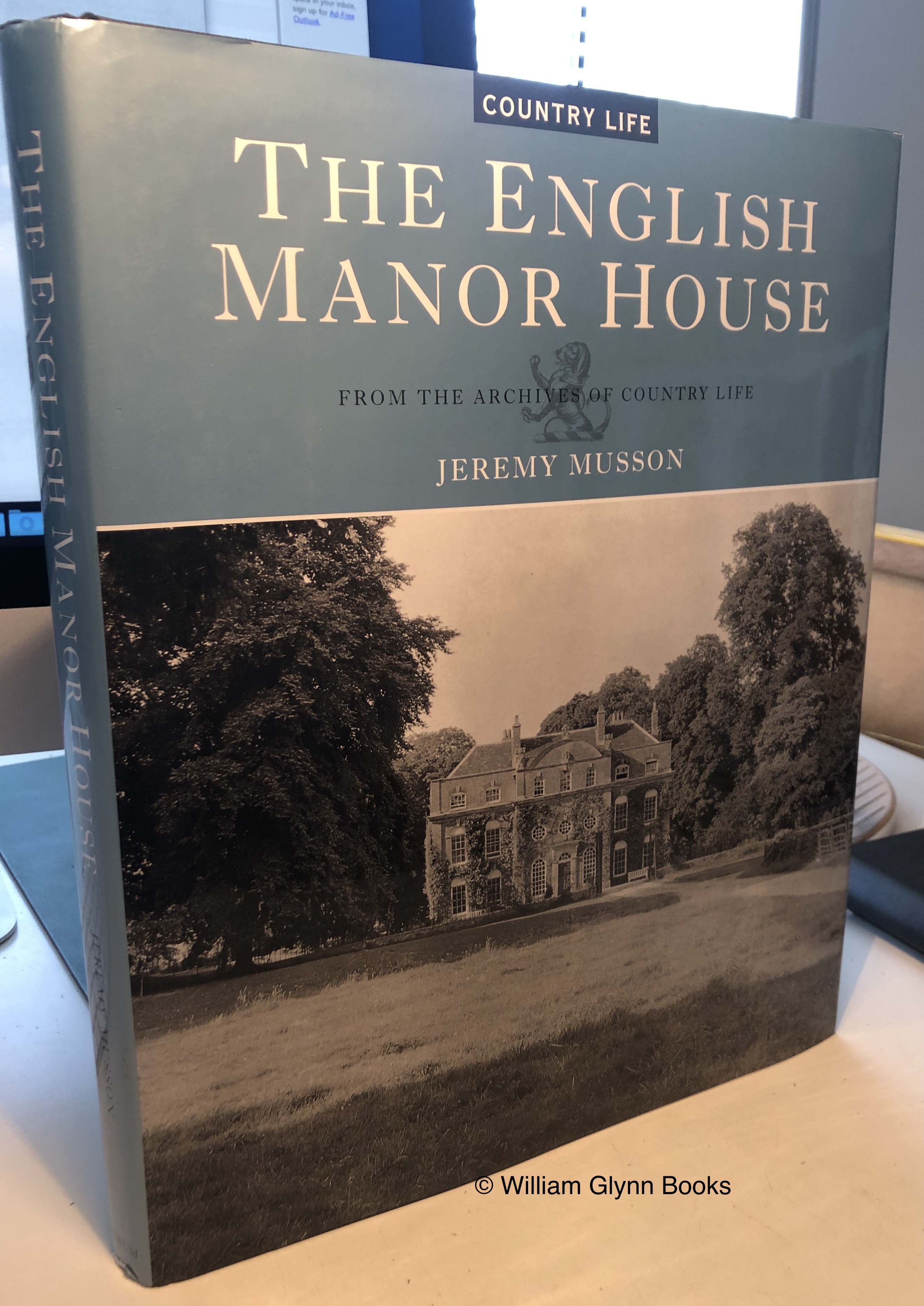 The English Manor House from the Archives of Country Life by Musson ...