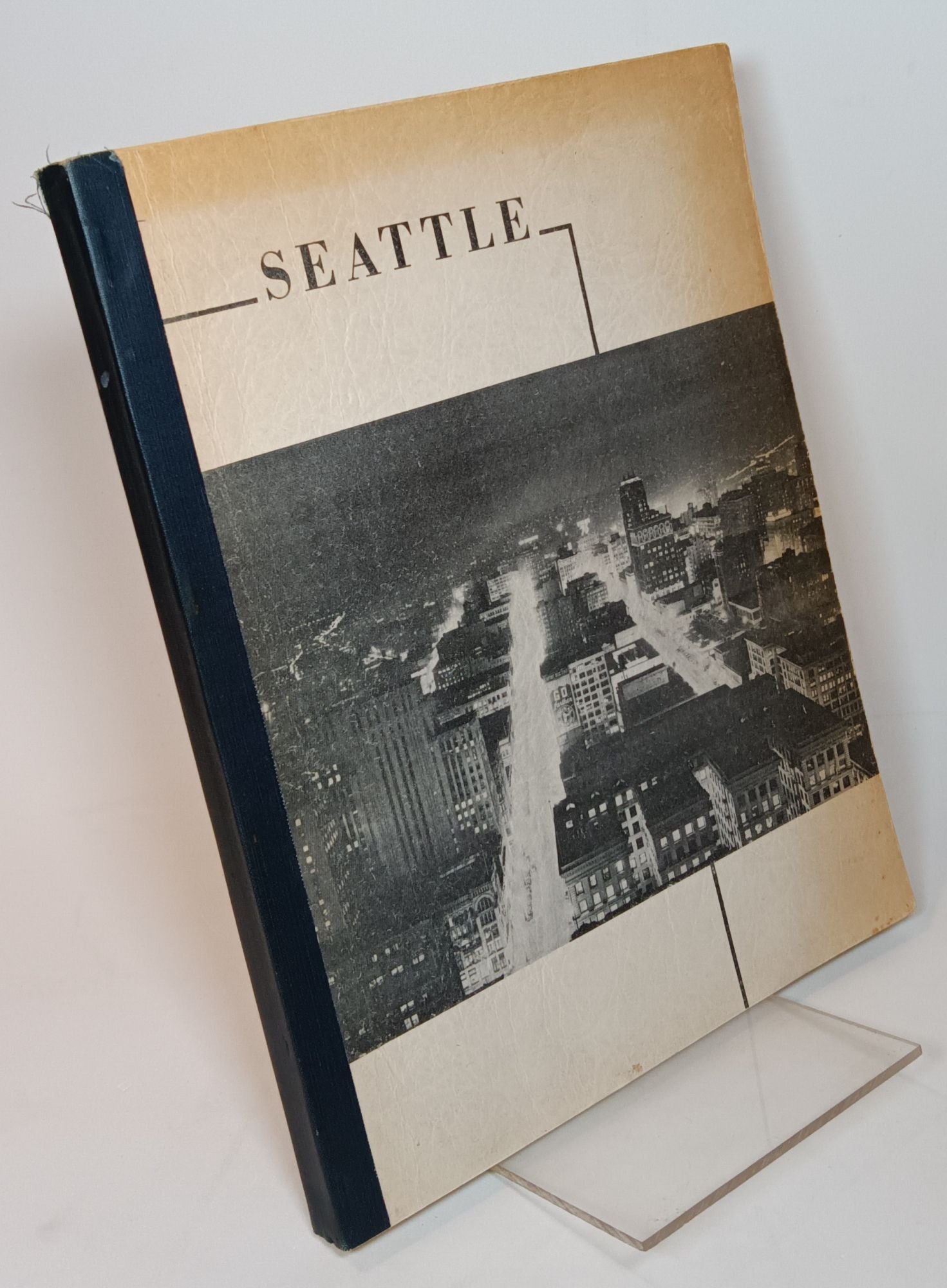 Seattle (lighting survey) by DUN and BRADSTREET: PAPERBACK 1st edition ...