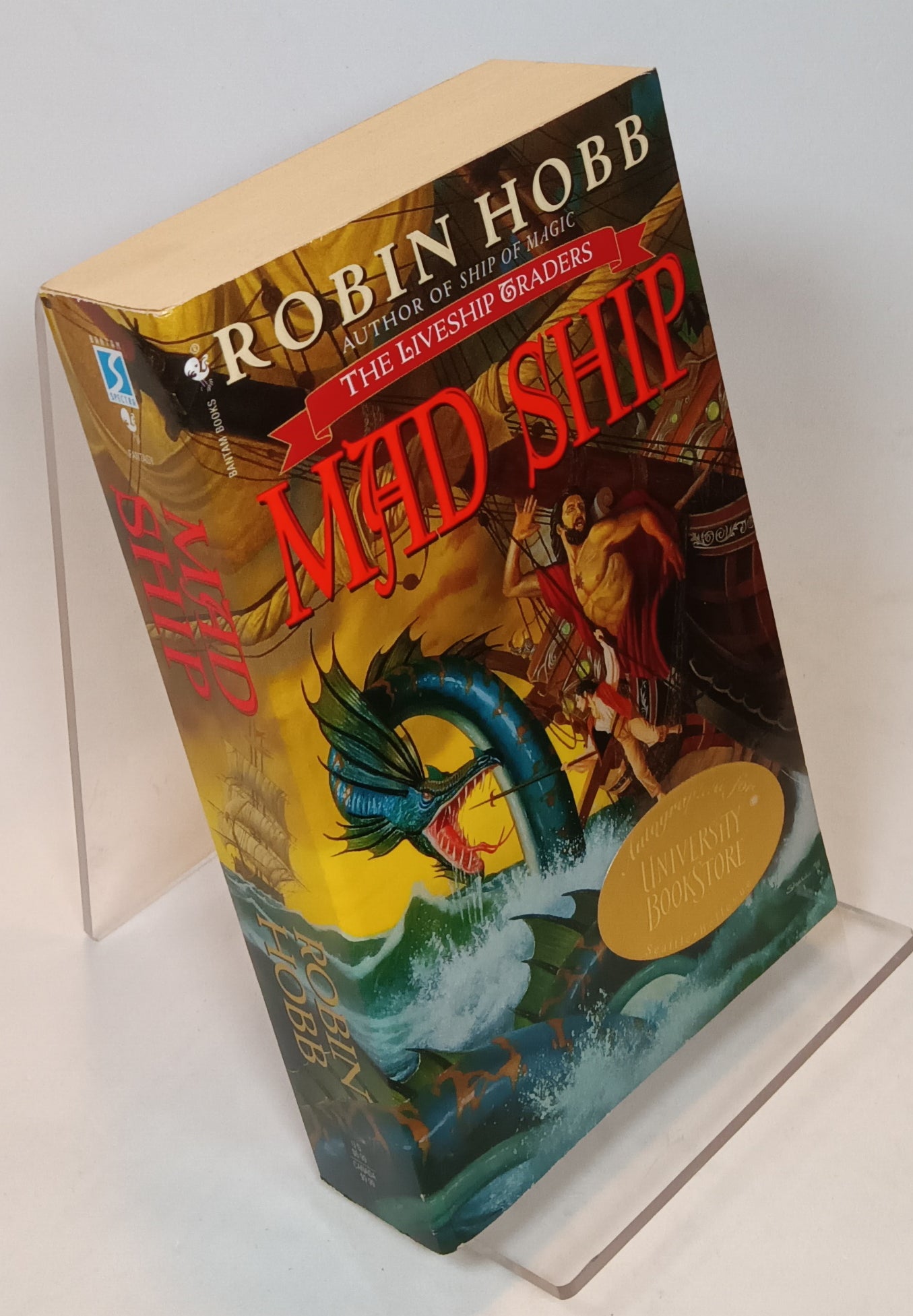 Mad Ship von HOBB, Robin: Very Good+ PAPERBACK (1999) 5th printing., Signatur des Verfassers ...