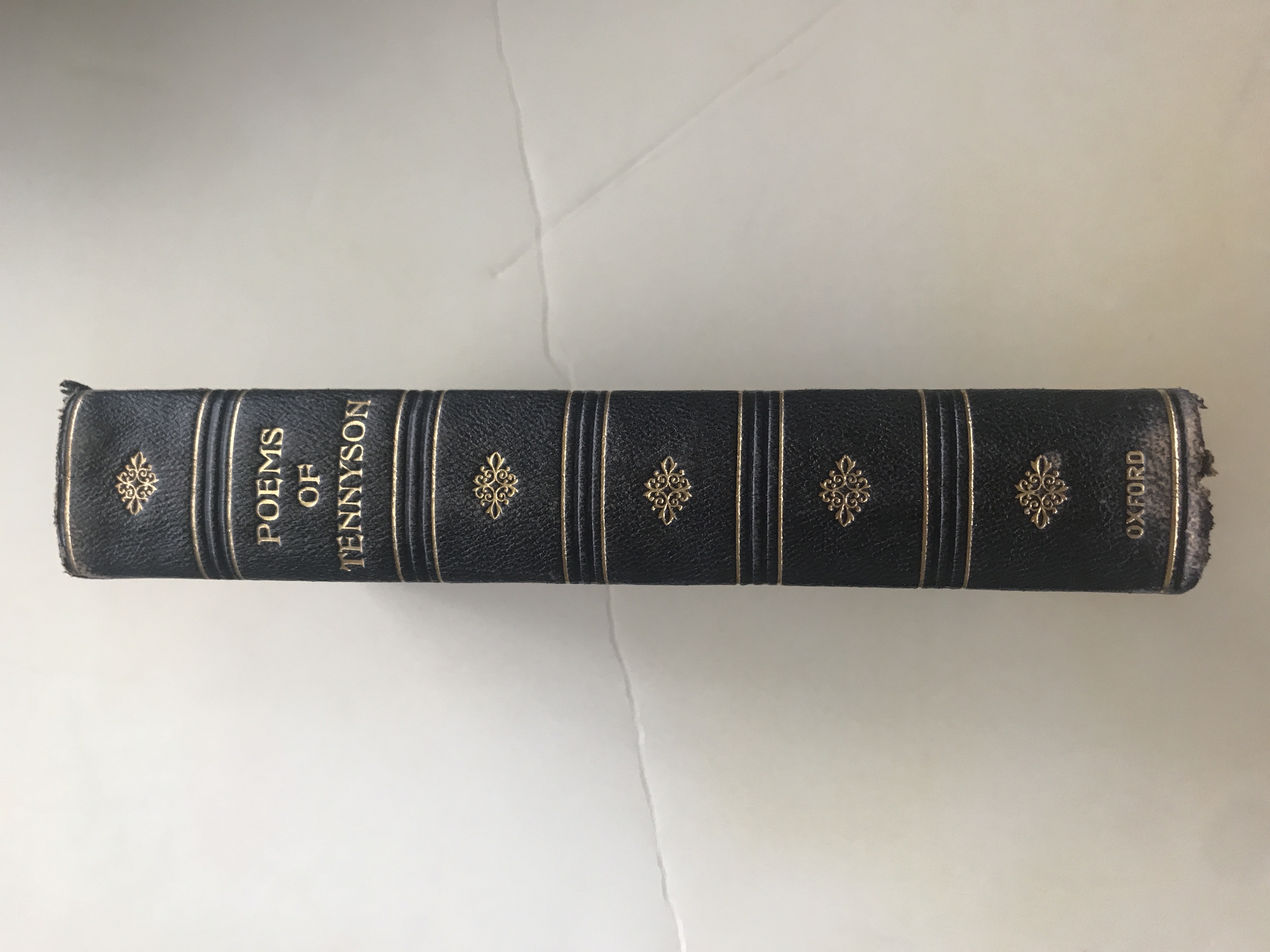 THE POEMS OF TENNYSON Oxford Edition (leather) by Alfred Lord Tennyson ...