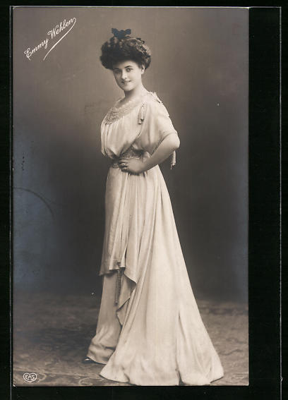 Ansichtskarte Schauspielerin Emmy Wehlen in langem weissen Kleid: (1909 ...