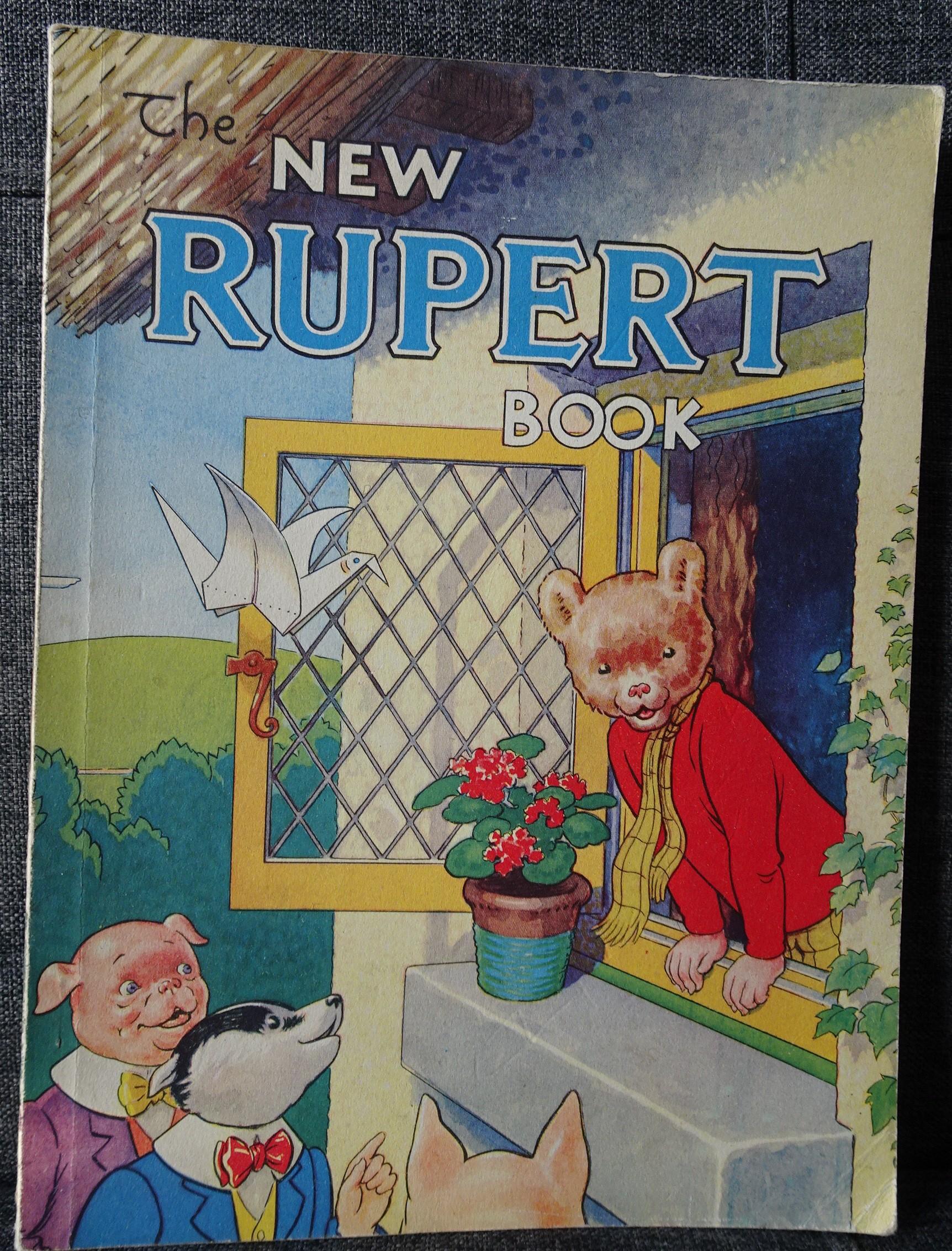 The New Rupert Book de Bestall, Alfred: Very Good Soft cover (1946) 1st ...