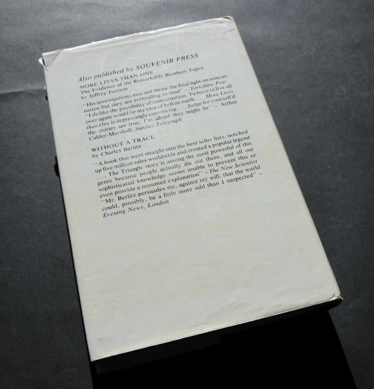 The Ghost of Flight 401 by John G. Fuller: Very Good Hardcover (1978 ...