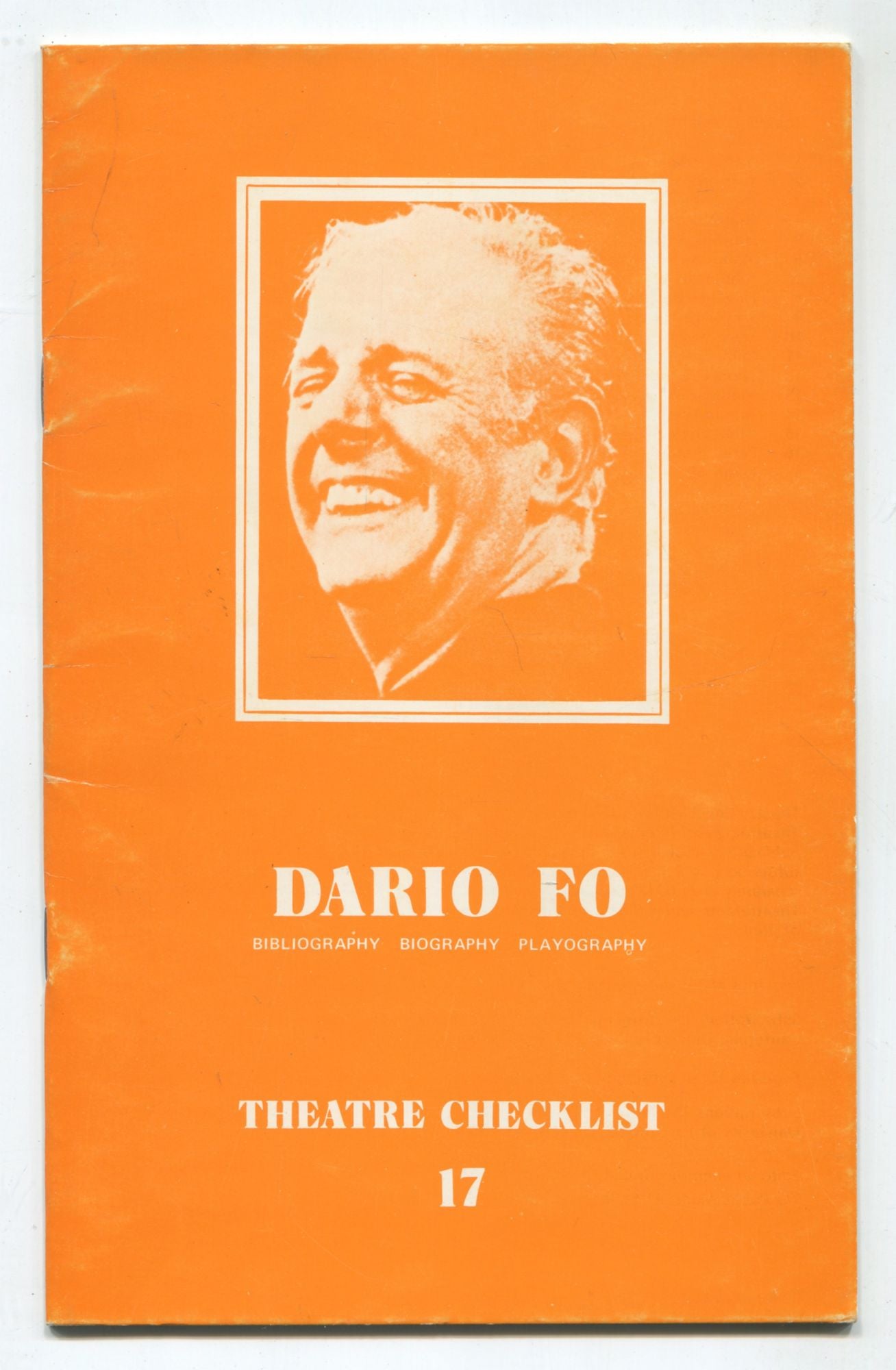 Dario Fo: Bibliography, Biography, Playography von COWAN, Suzanne (Dario Fo): Near Fine ...