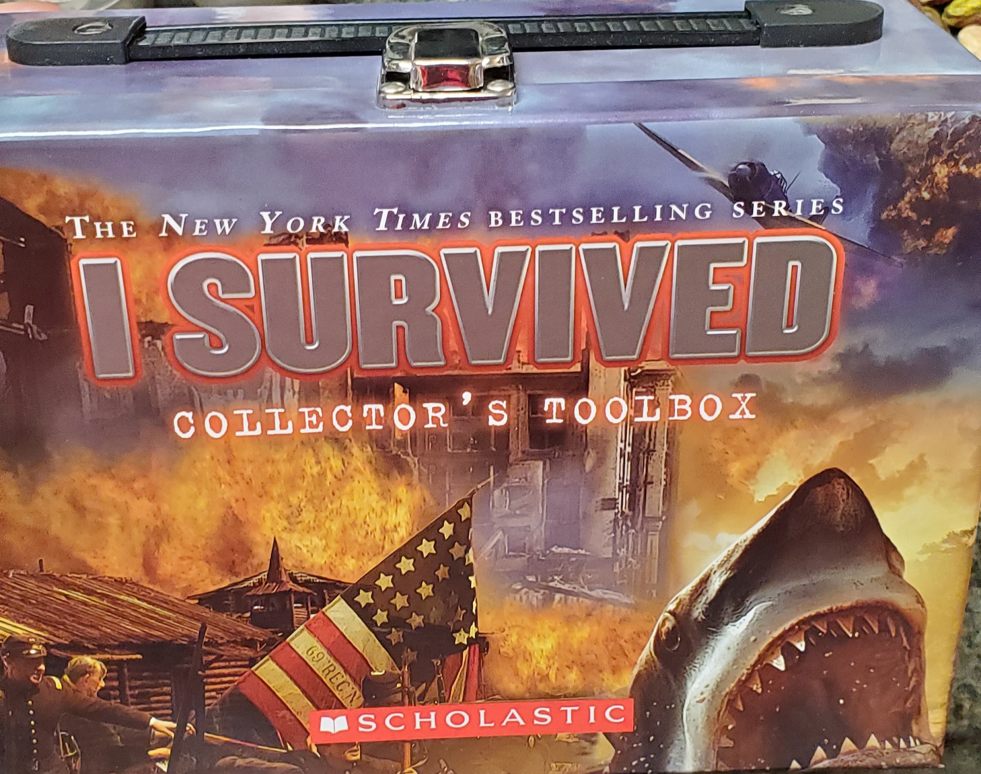 I Survived Collector's Toolbox (I Survived) [10 Book Set with 3-in-1 ...