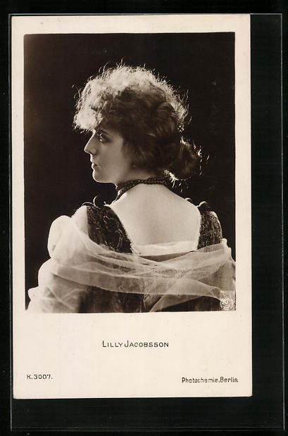 Ansichtskarte Schauspielerin Lilly Jacobson mit nachdenklichem Blick ...