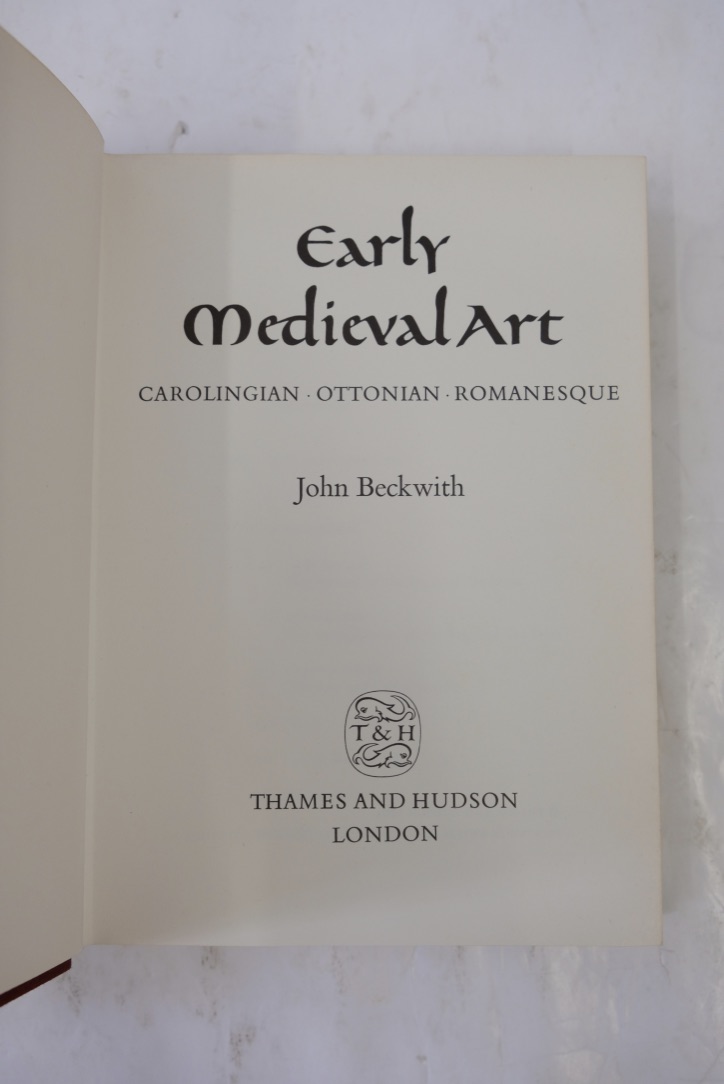 EARLY MEDIEVAL ART, CAROLINGIAN, OTTONIAN, ROMANESQUE von BECKWITH JOHN ...