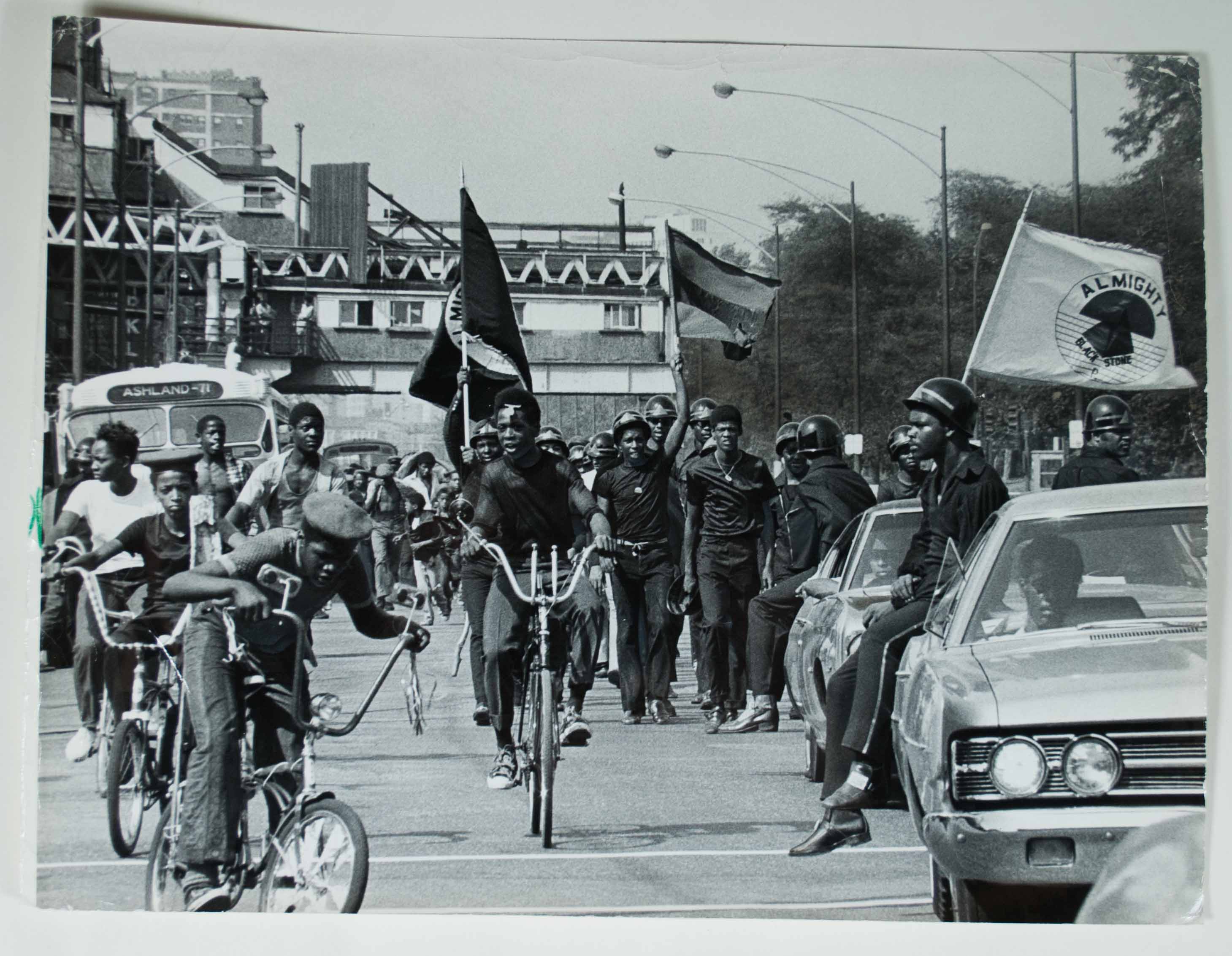 Original photo:"3 shot during S.Side parade", Aug 31, 1970 | Black ...