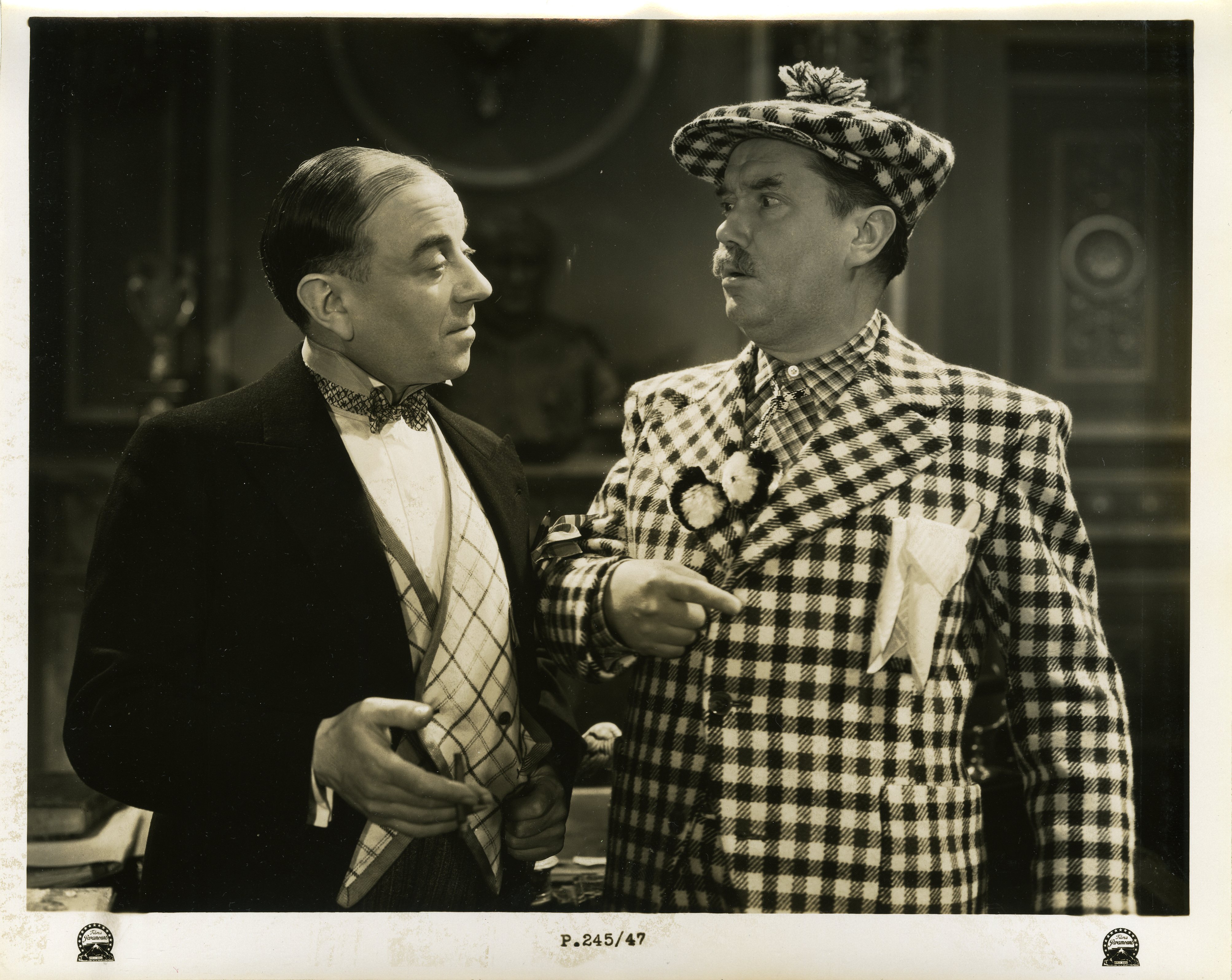 "COGNASSE" Réalisé par Louis MERCANTON en 1932 d'après la pièce de RIP ...