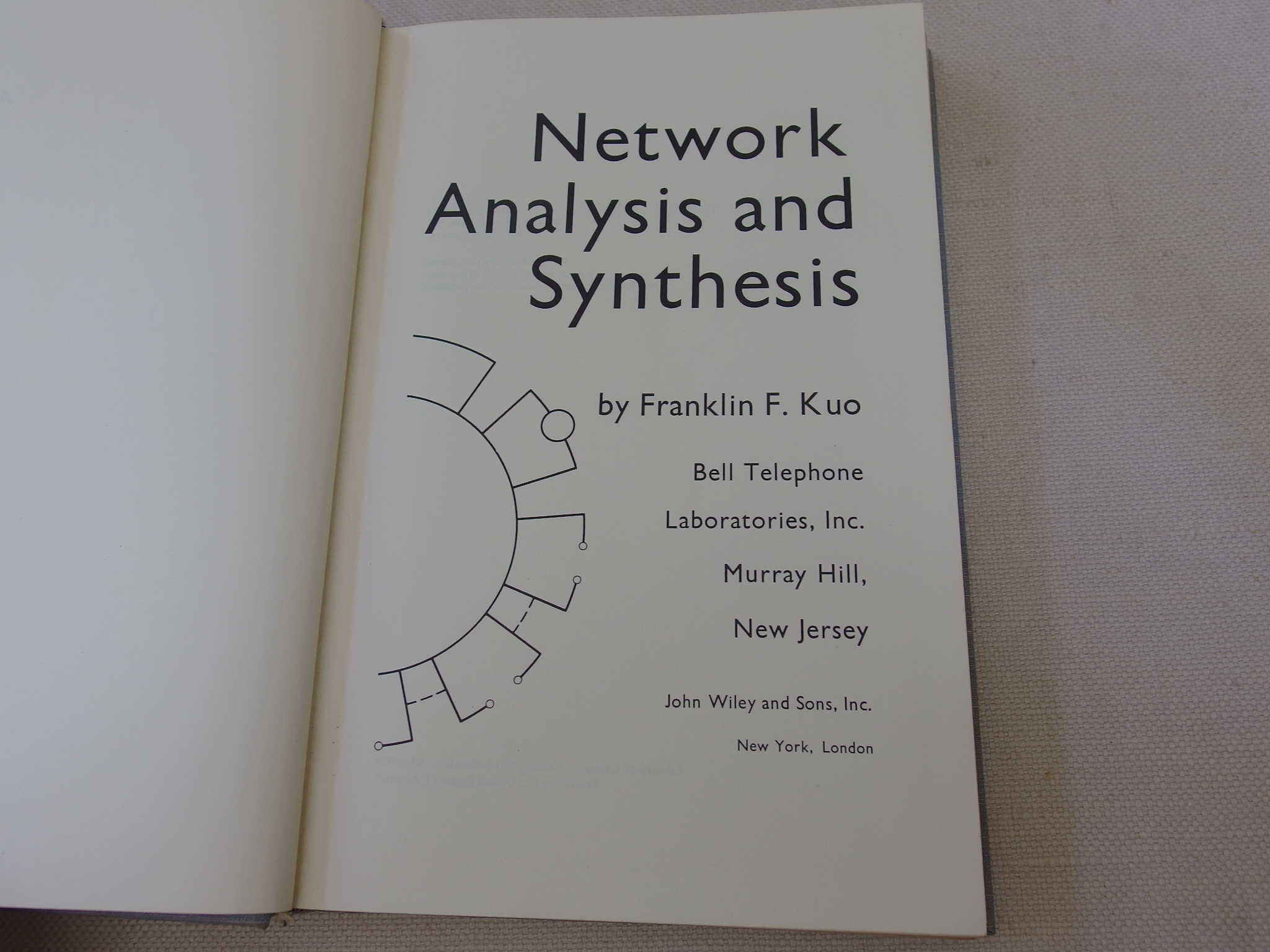 Network Analysis and Synthesis by Franklin F Kuo: Near Fine Hardcover ... Network Analysis and Synthesis by Franklin F Kuo: Near Fine Hardcover ...