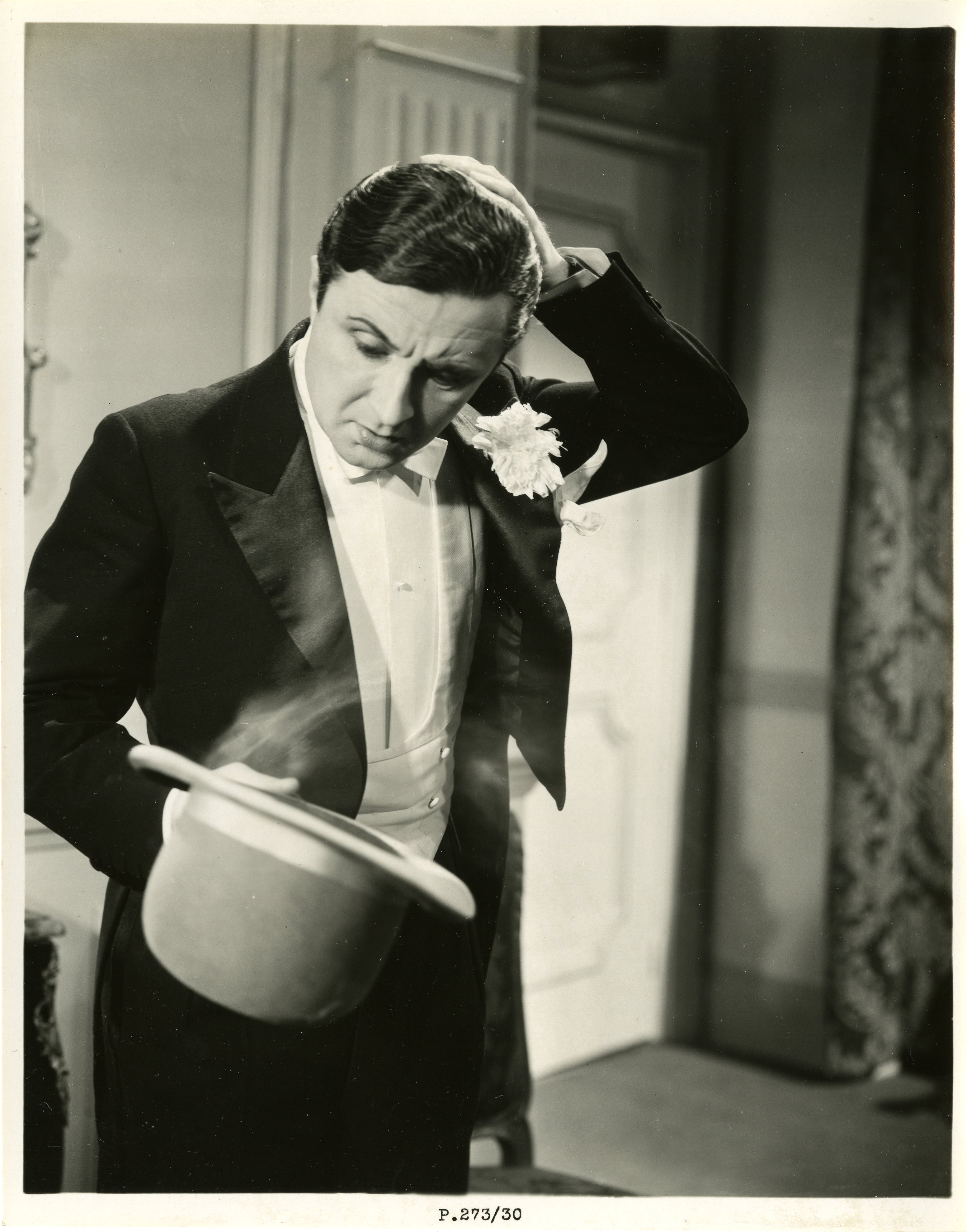 "MON CHAPEAU" Réalisé par Lucien JAQUELUX 1933 d'après un scénario de ...