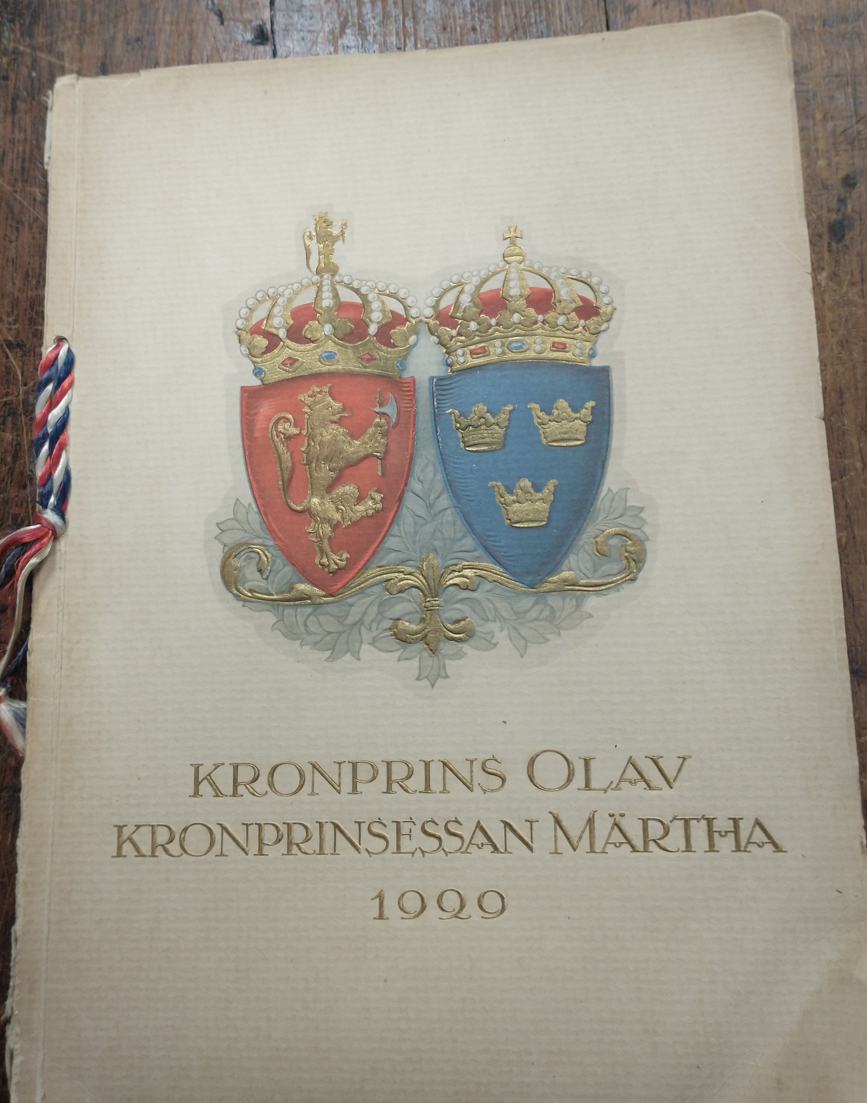 Kronprins Olav Kronprinsessan Martha. Ett Album till Minne Av ...