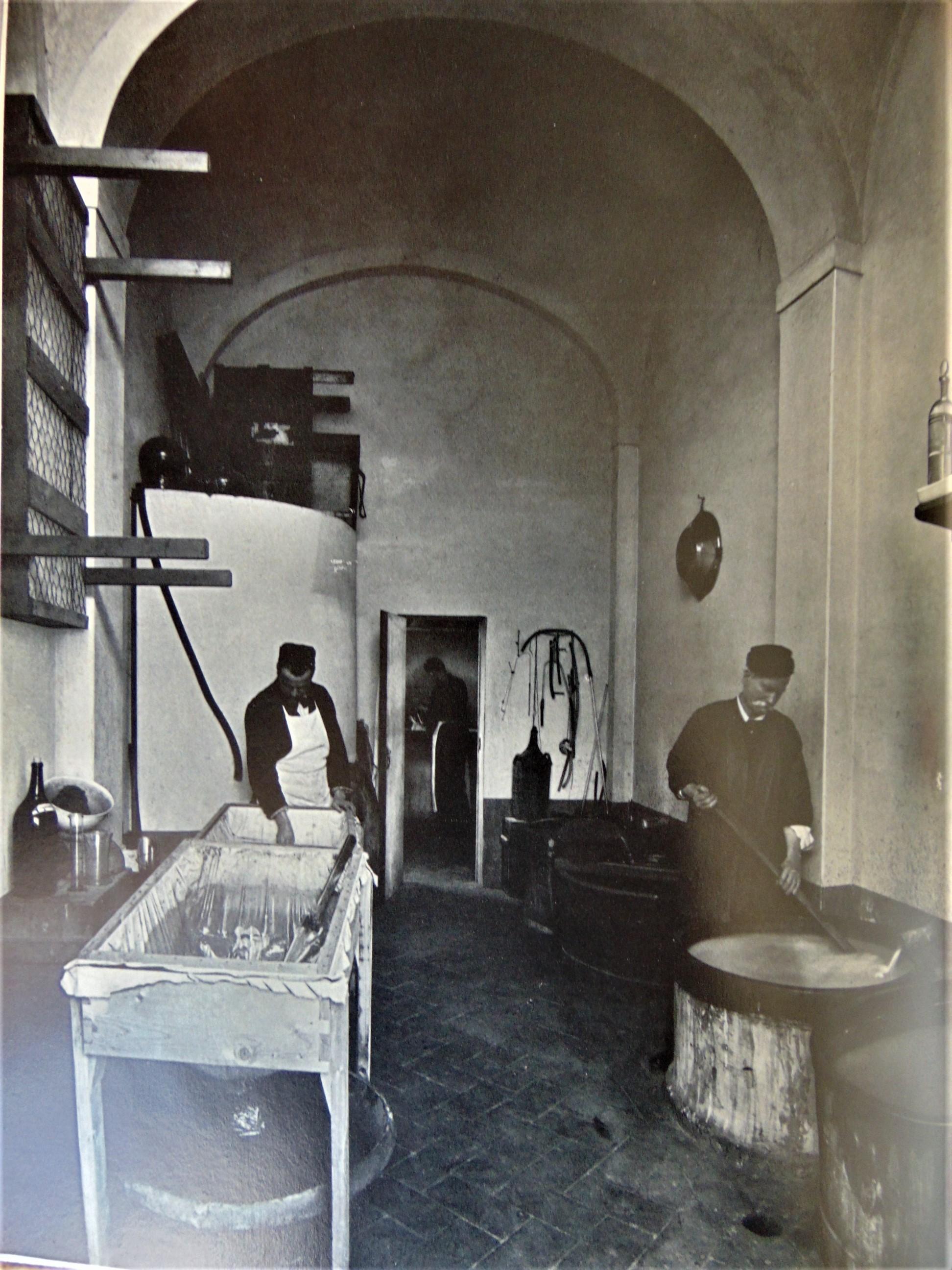 Gli Alinari. Fotografi a Firenze 1852 1920 by Settimelli Wladimiro ...