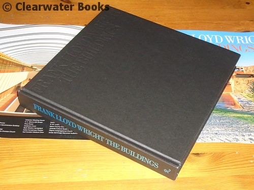 Frank Lloyd Wright. The Buildings. With photographs by Alan Weintraub ...