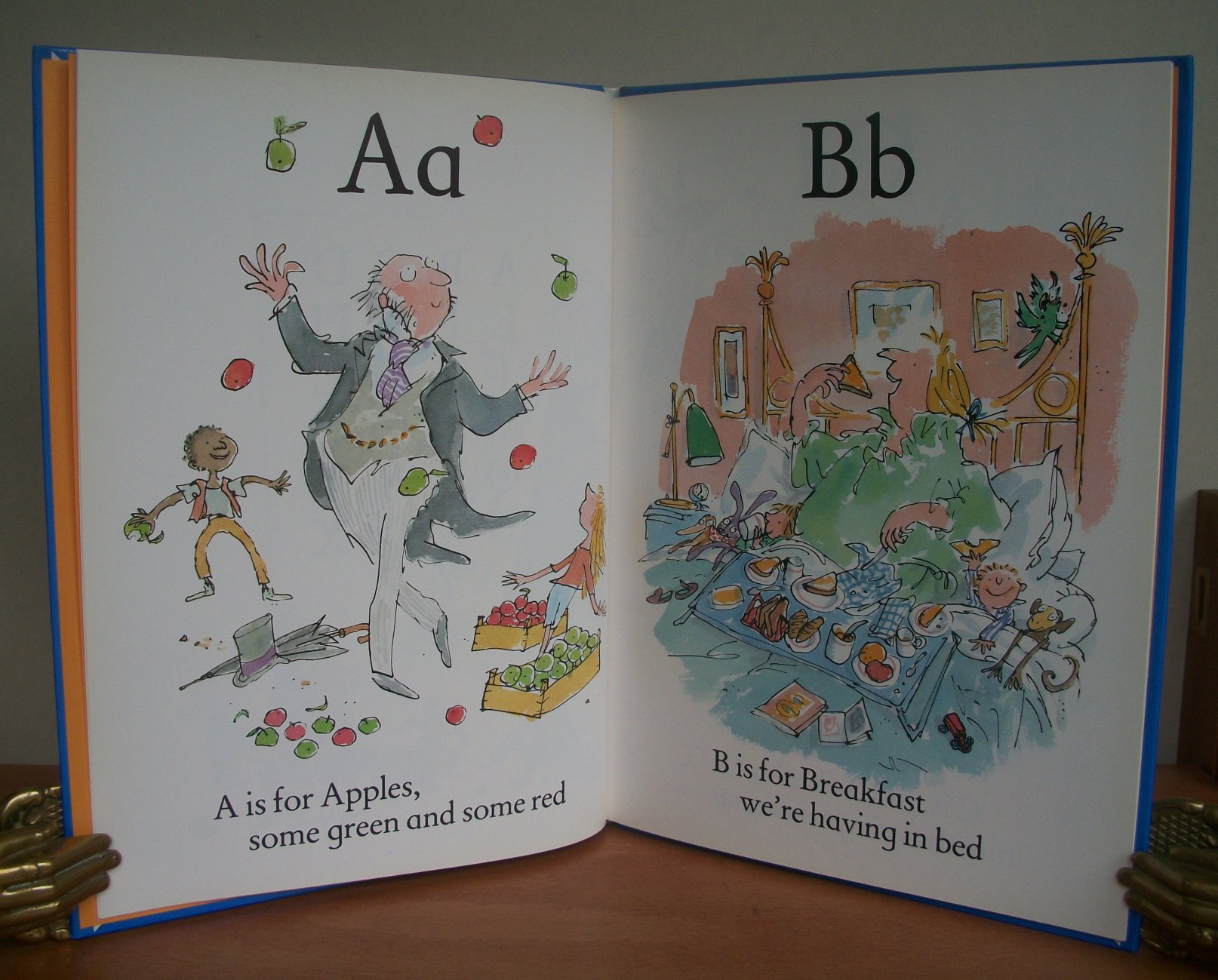 QUENTIN BLAKE'S ABC. by BLAKE, Quentin.: Fine Hardcover (1989) 1st ...