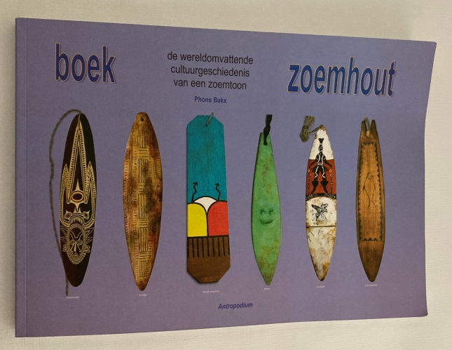Boek zoemhout. De wereldomvattende cultuurgeschiedenis van een zoemhout ...