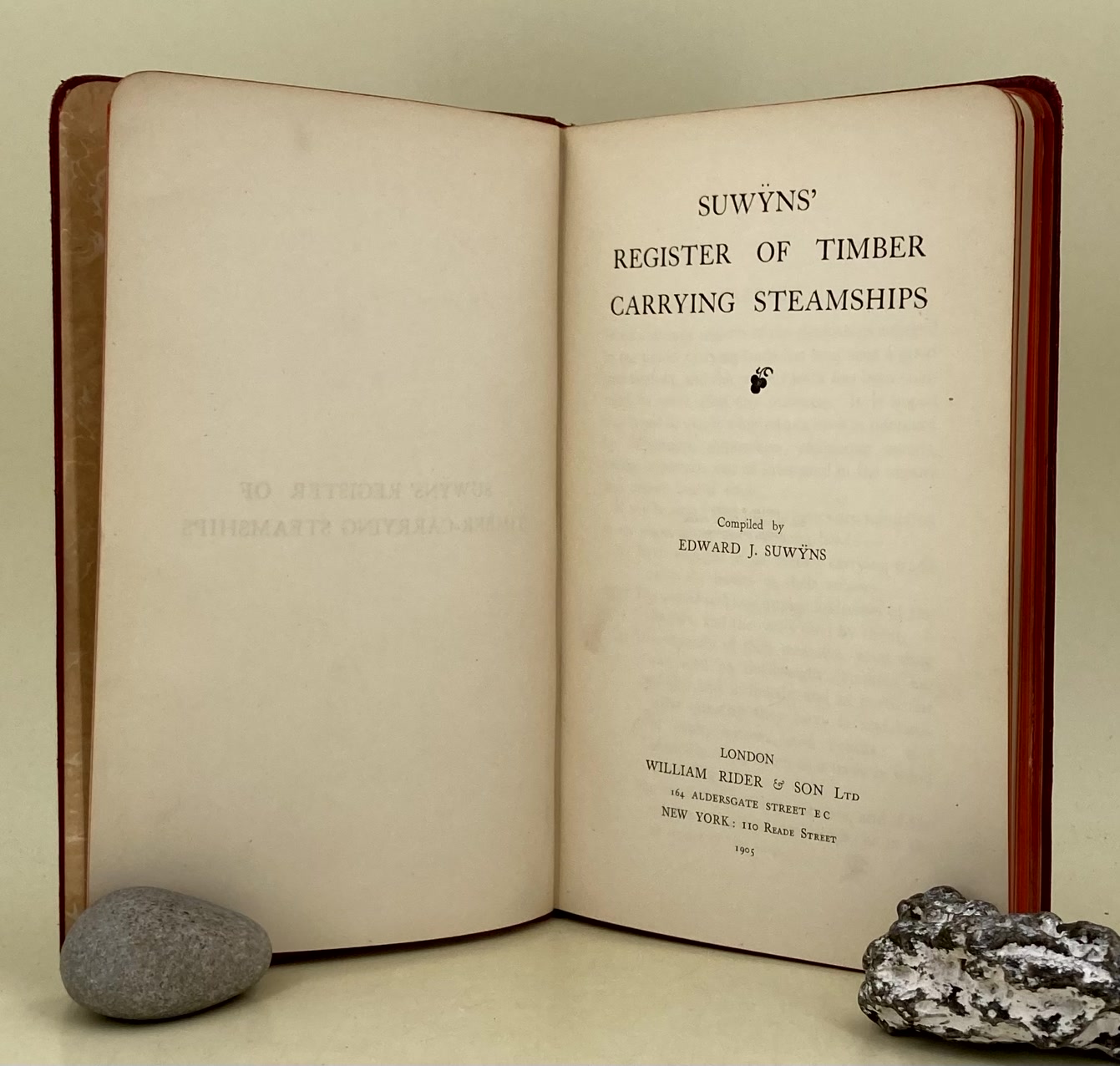 Suwyns' Register of Timber Carrying Steamships by Suwyns, Edward J ...